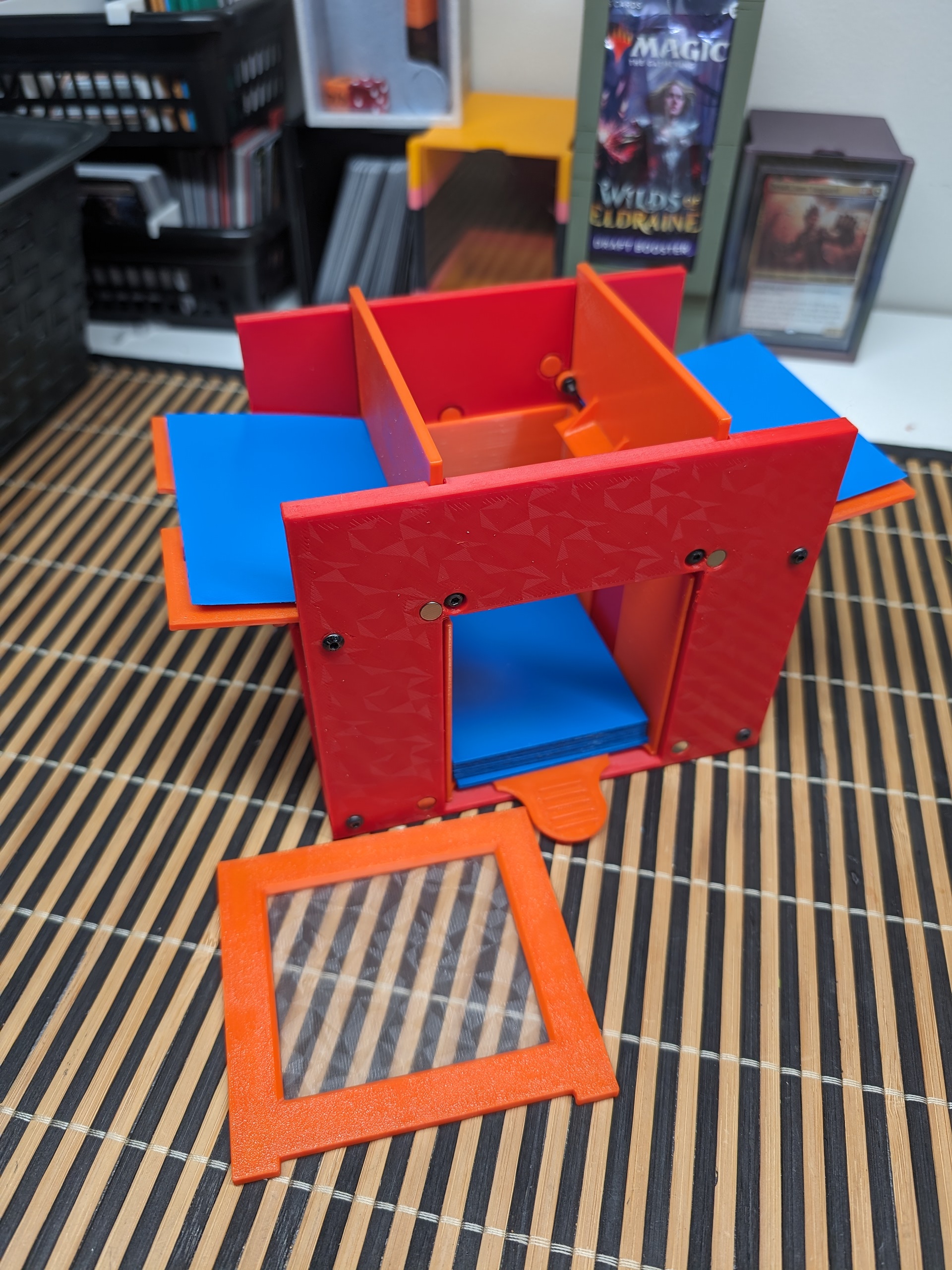 Card Shuffler by k2thestank | Printables Store