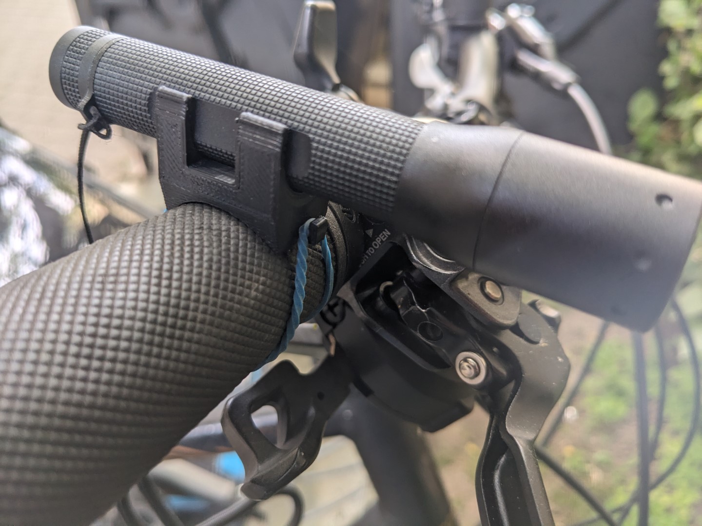 LEDLenser P3R Halterung für Fahrradlenker by YoloAch | Download free ...