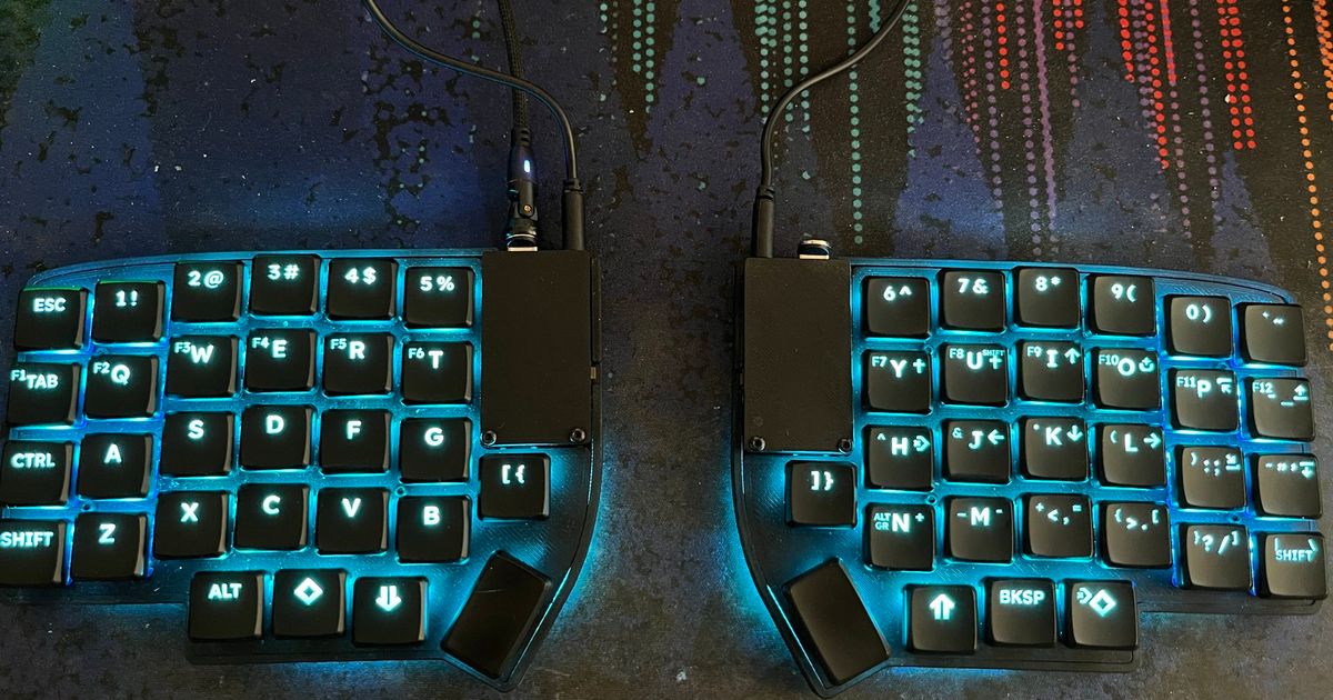 Aurora Lily58 Choc low profile case Version 2 par Gabbajoe ...