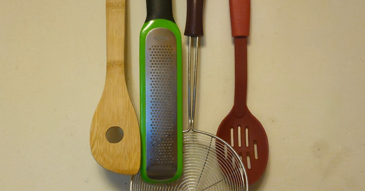 Kitchen Utensil Hanger - secures with thumbtacks (parametric) by Emma ...
