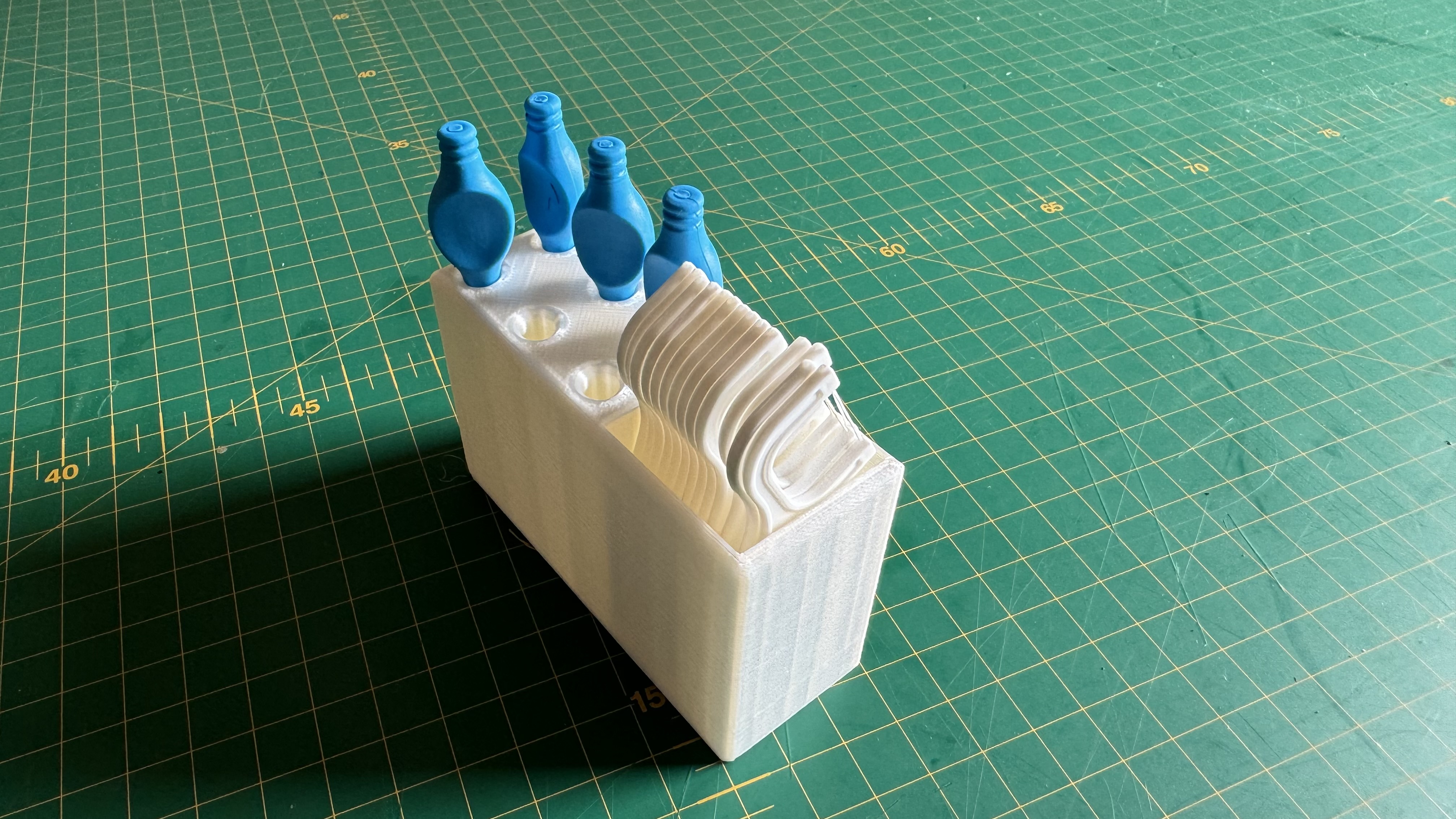 Dental harp & brush holder by Simon Oliver | Download free STL model | Printables.com