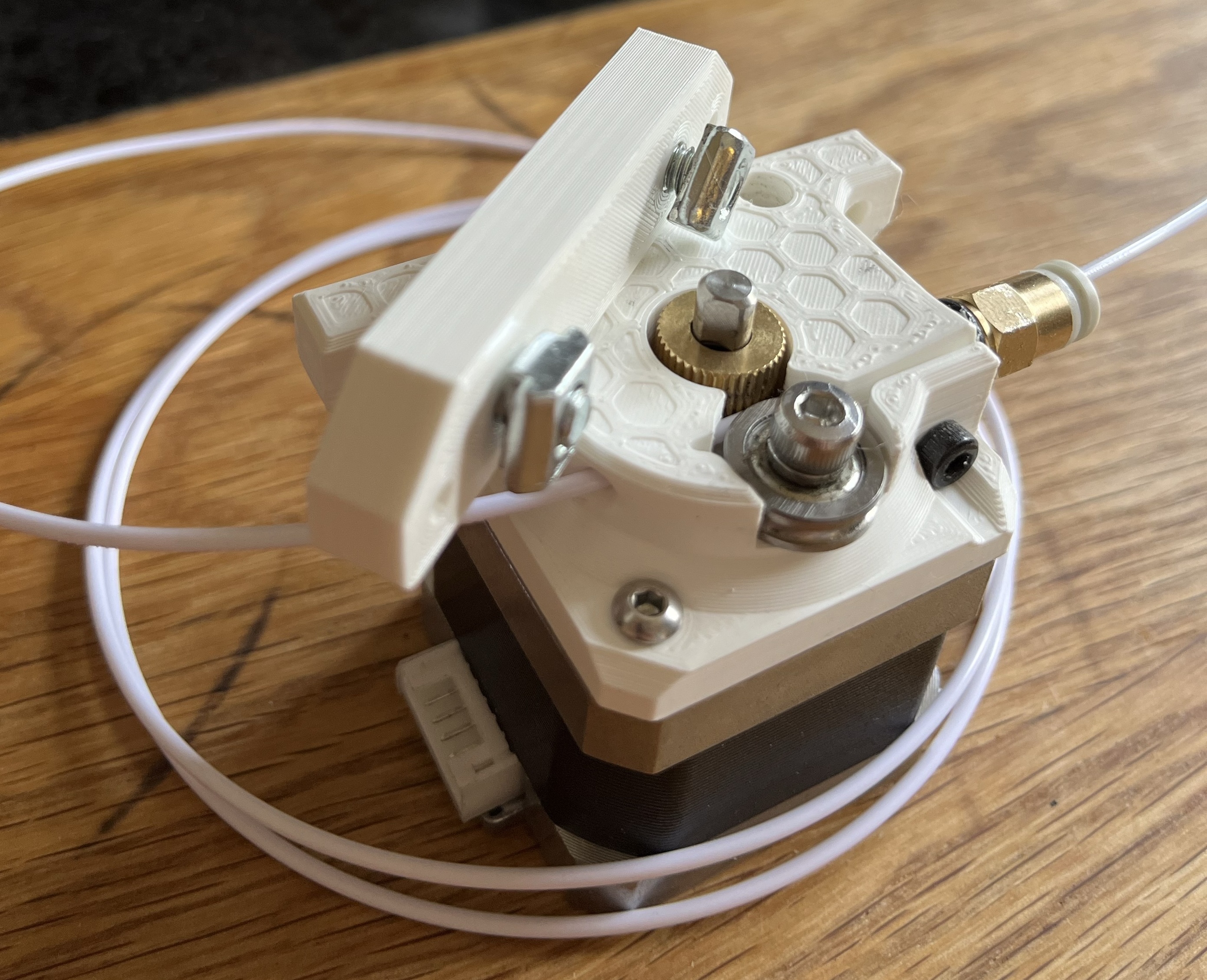 Extruder mount by Ahlstedt | Download free STL model | Printables.com