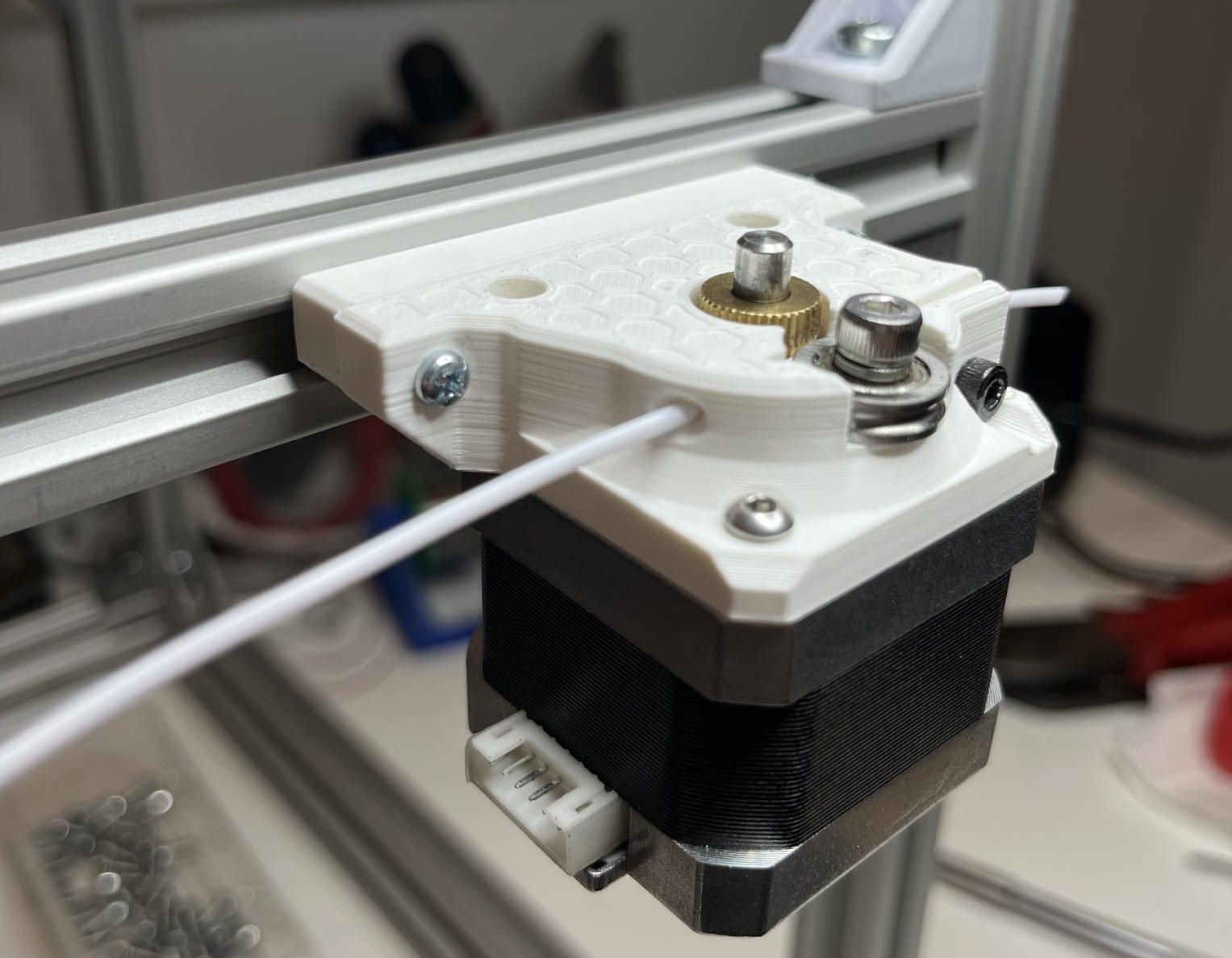 Extruder mount by Ahlstedt | Download free STL model | Printables.com