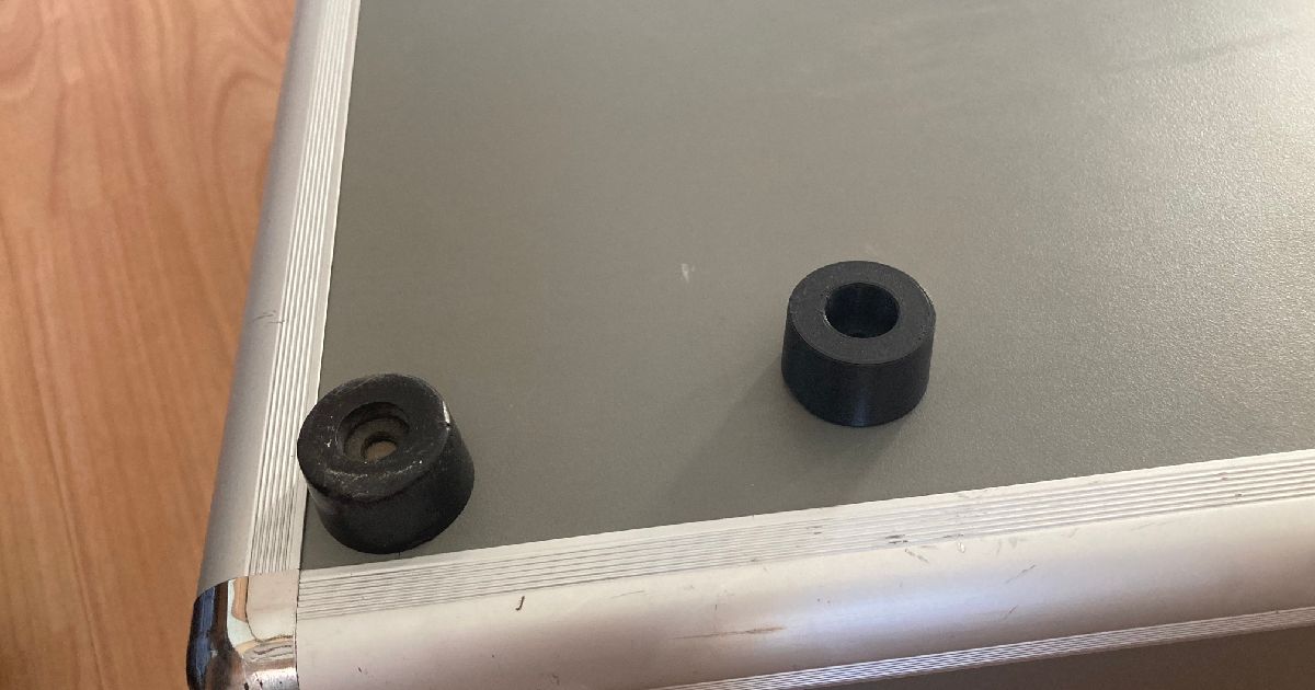 Case Feet by Jeffry.B | Download free STL model | Printables.com