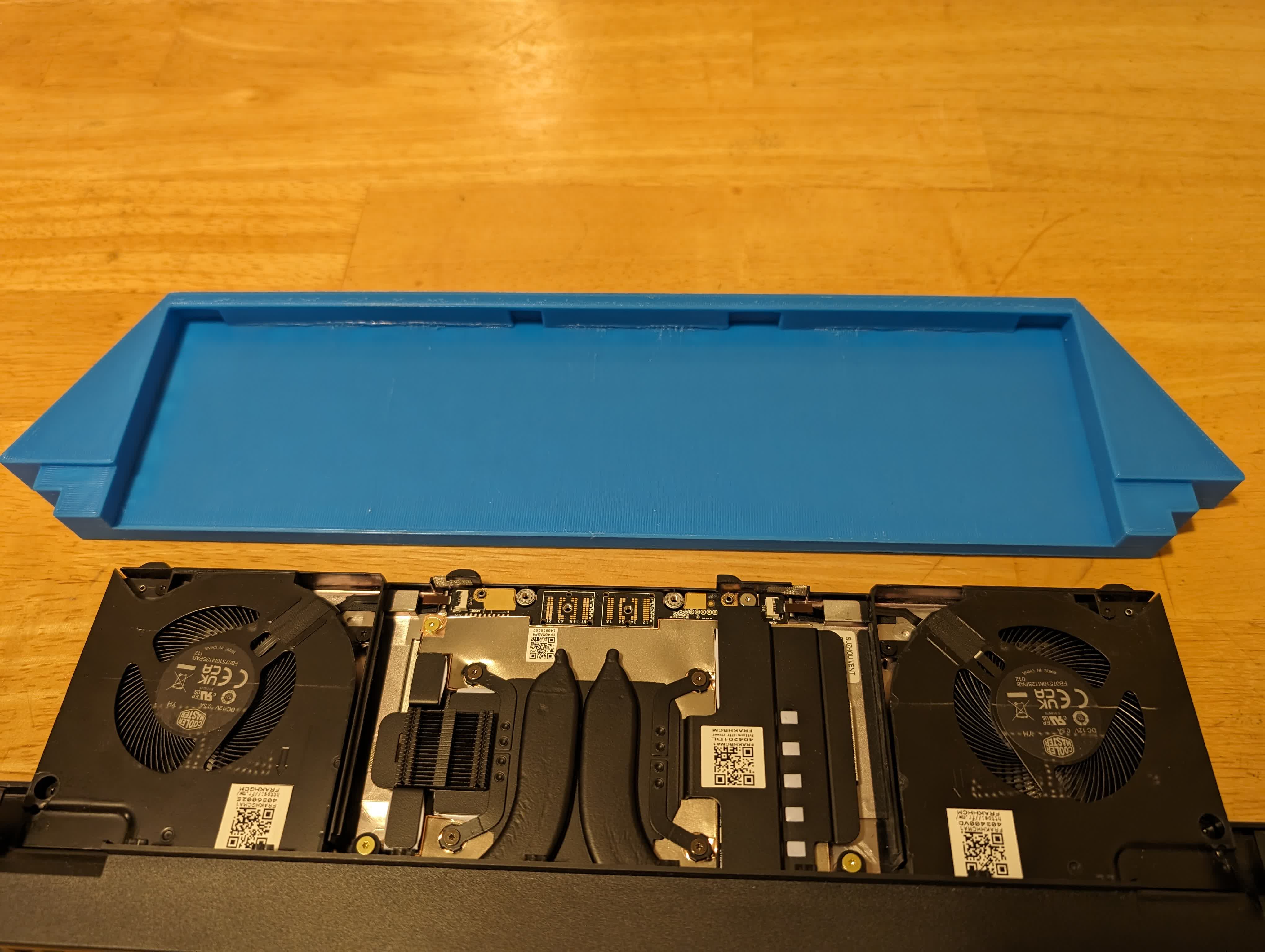 Framework 16 Expansion bay shell pocket by mrwm | Download free STL ...