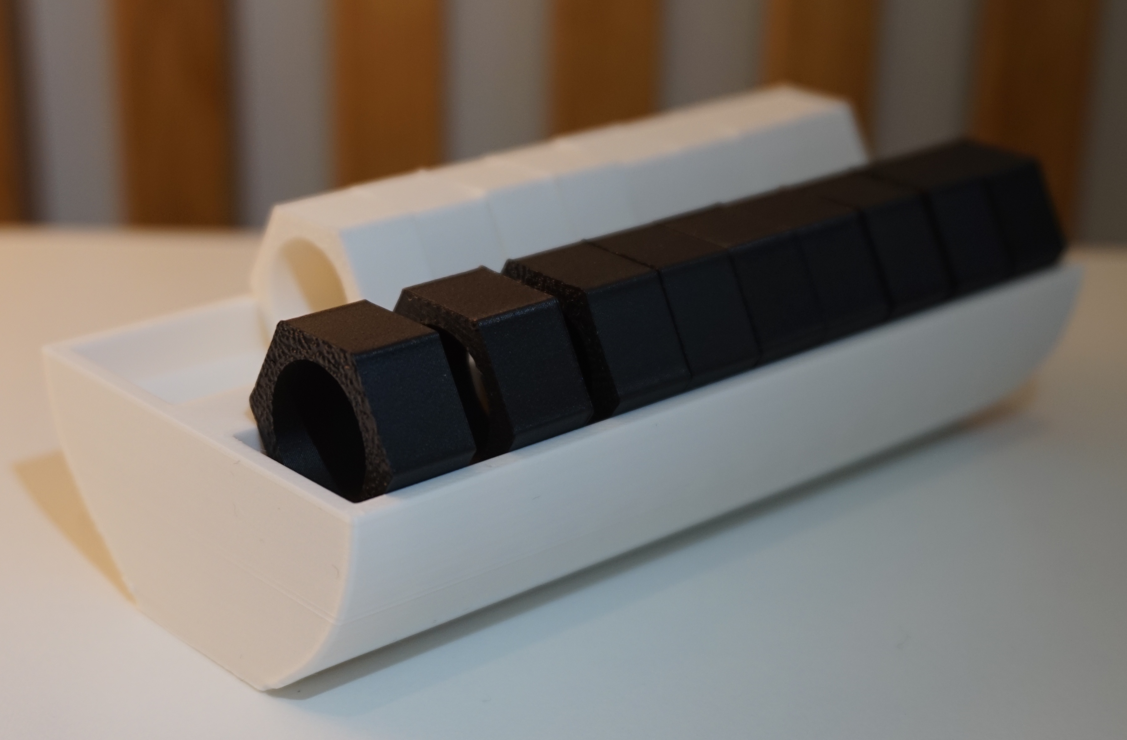 Simple Wardrobe Wear Indicator by mxnthmlln | Download free STL model ...