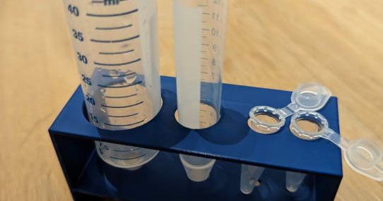 Simple Sample Stand by SJM | Download free STL model | Printables.com