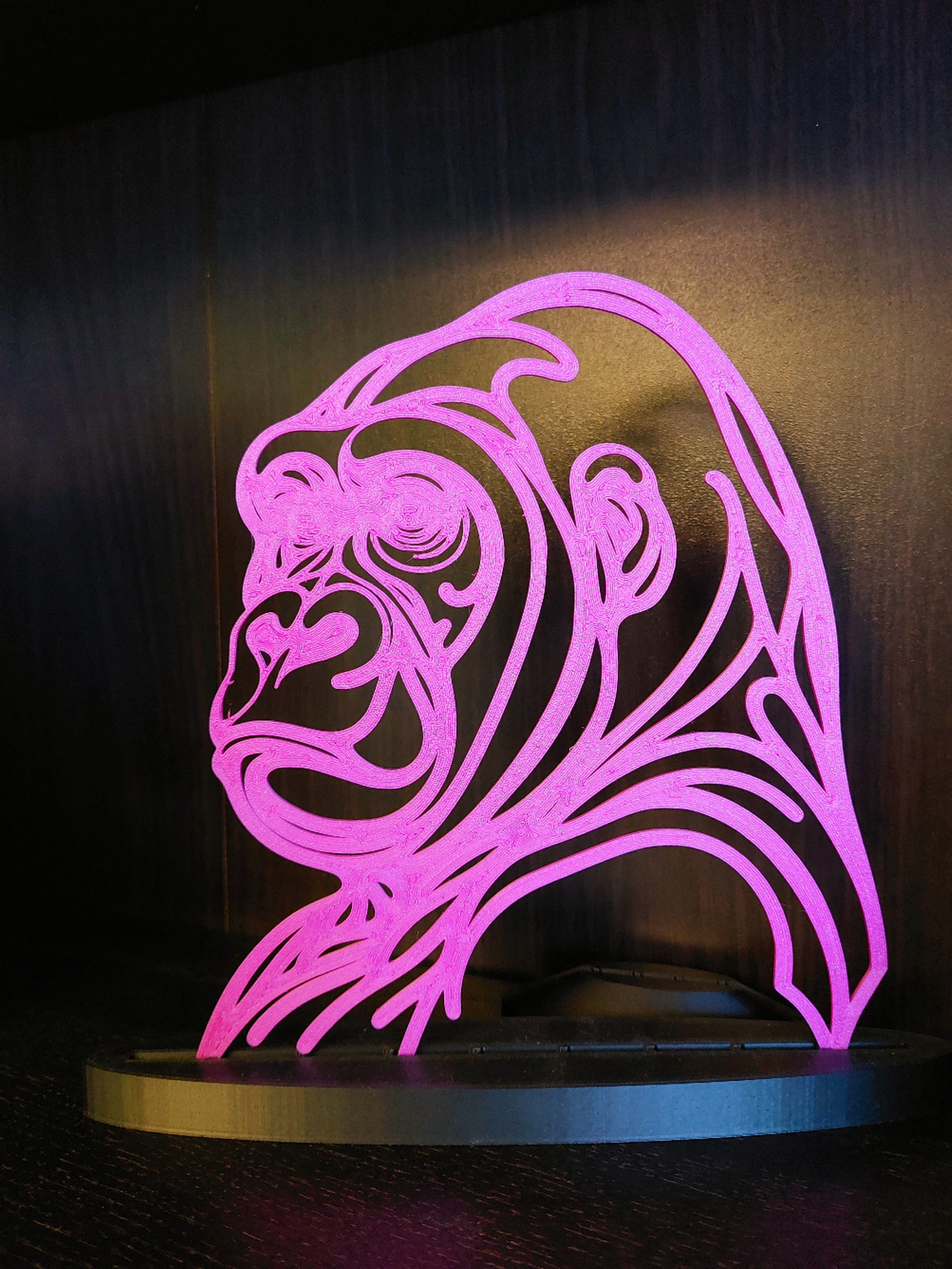 Gorilla portrait wall or table decoration by kutnohormac | Printables Store