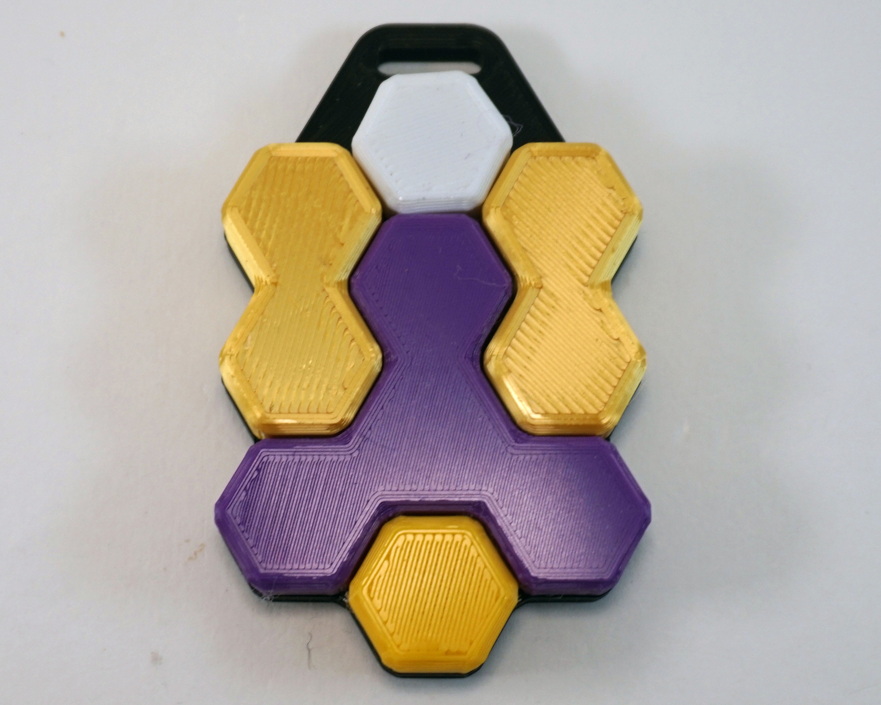 Bit Badge: customisable lanyard badge by SilentMode | Download free STL ...