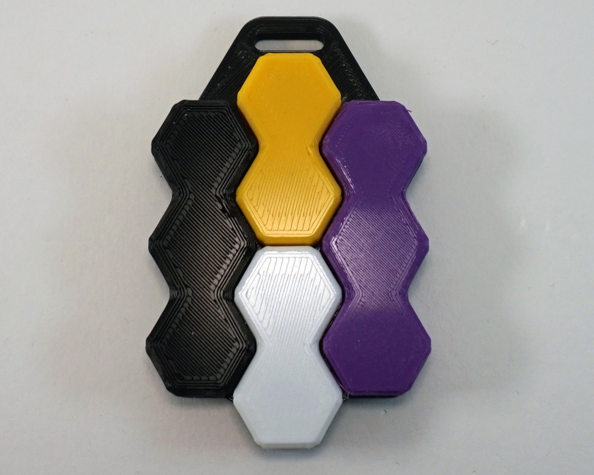 Bit Badge: customisable lanyard badge by SilentMode | Download free STL ...