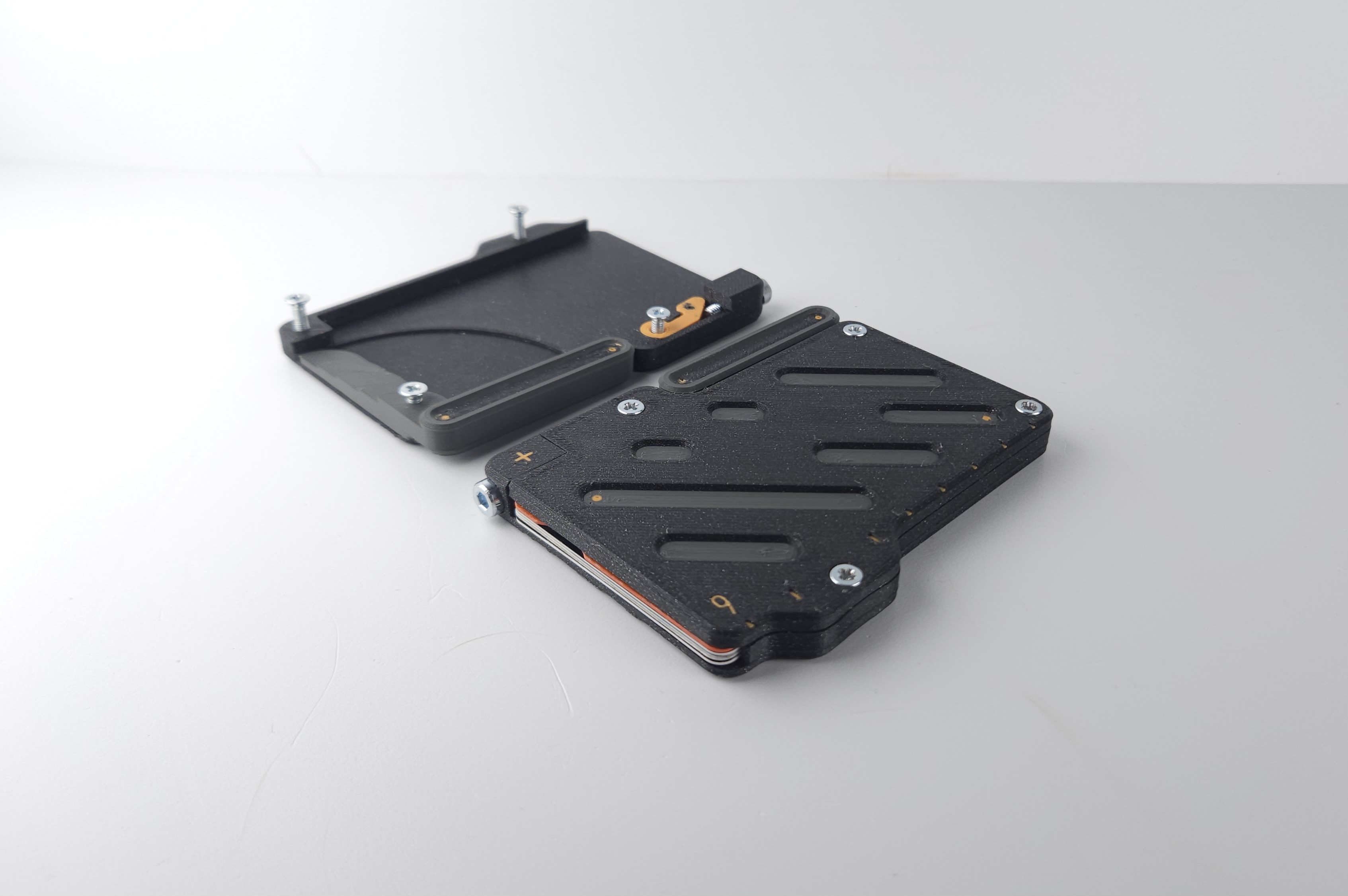 Wallie - Lever action Wallet by SMACKMAX_ | Download free STL model ...