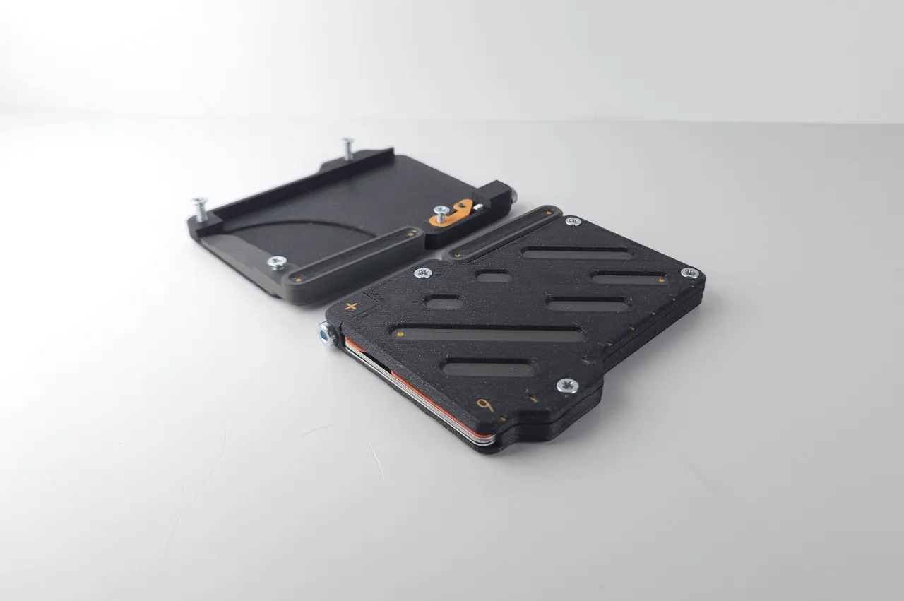 Wallie - Lever action Wallet by SMACKMAX_ | Download free STL model ...