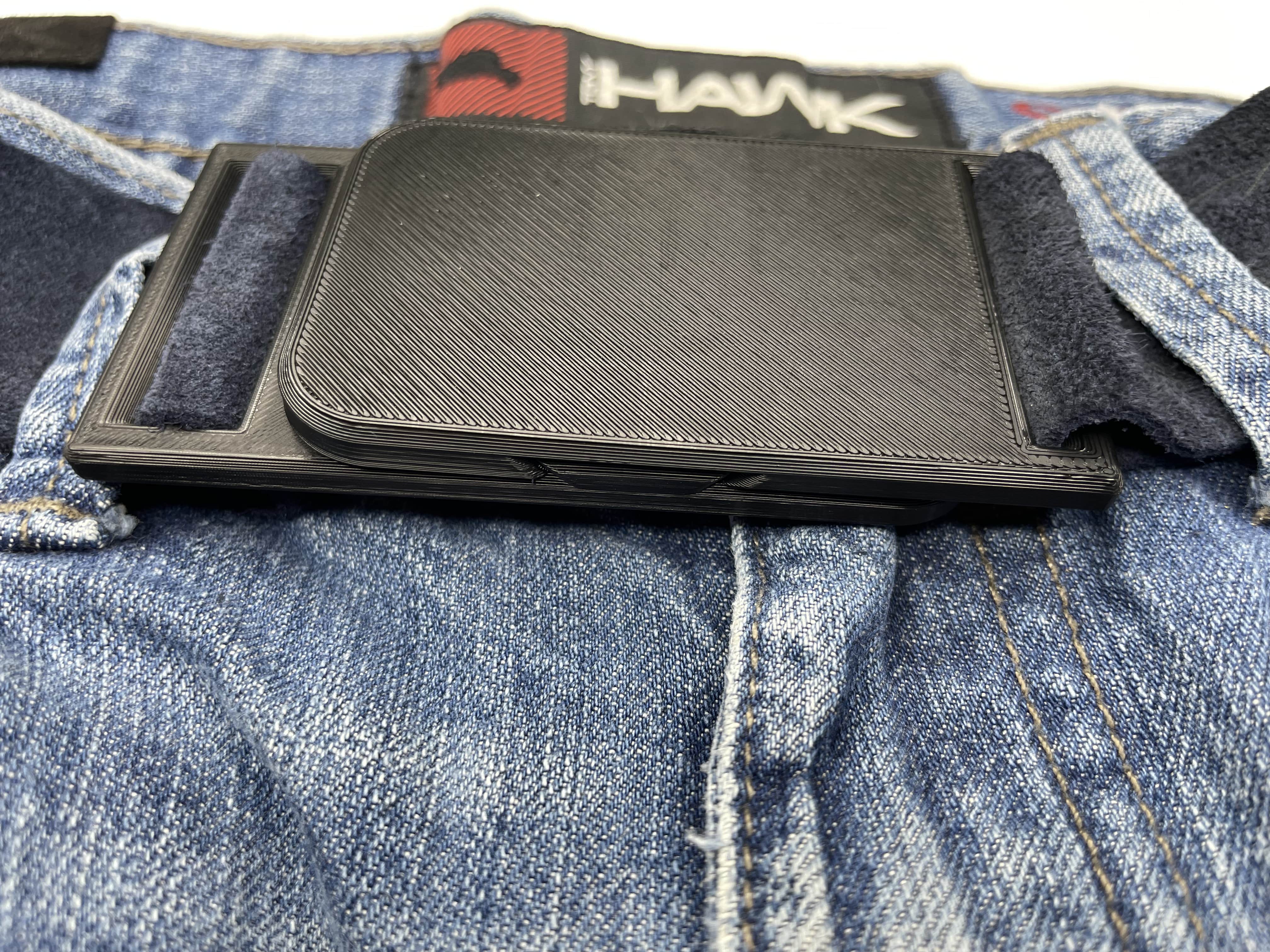 Magnetic Belt Buckle by Devise3D | Printables Store