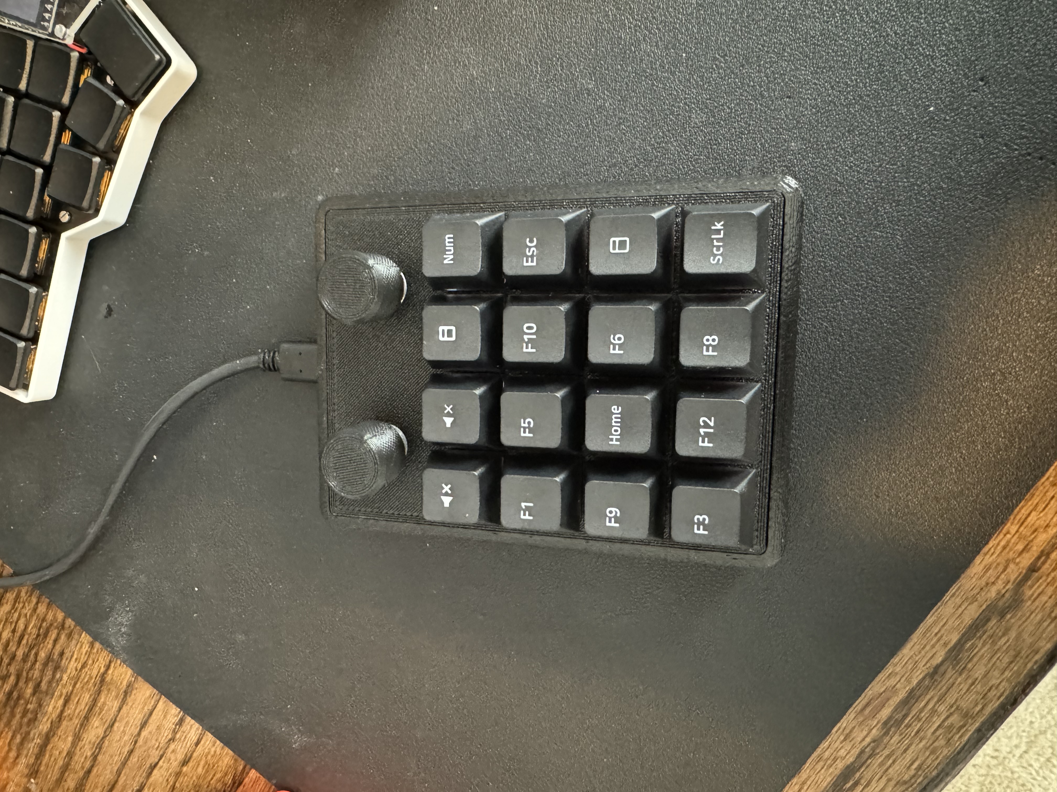 Macropad - 4x4 - 2 Rotary Encoders by Jhootn | Download free STL model ...
