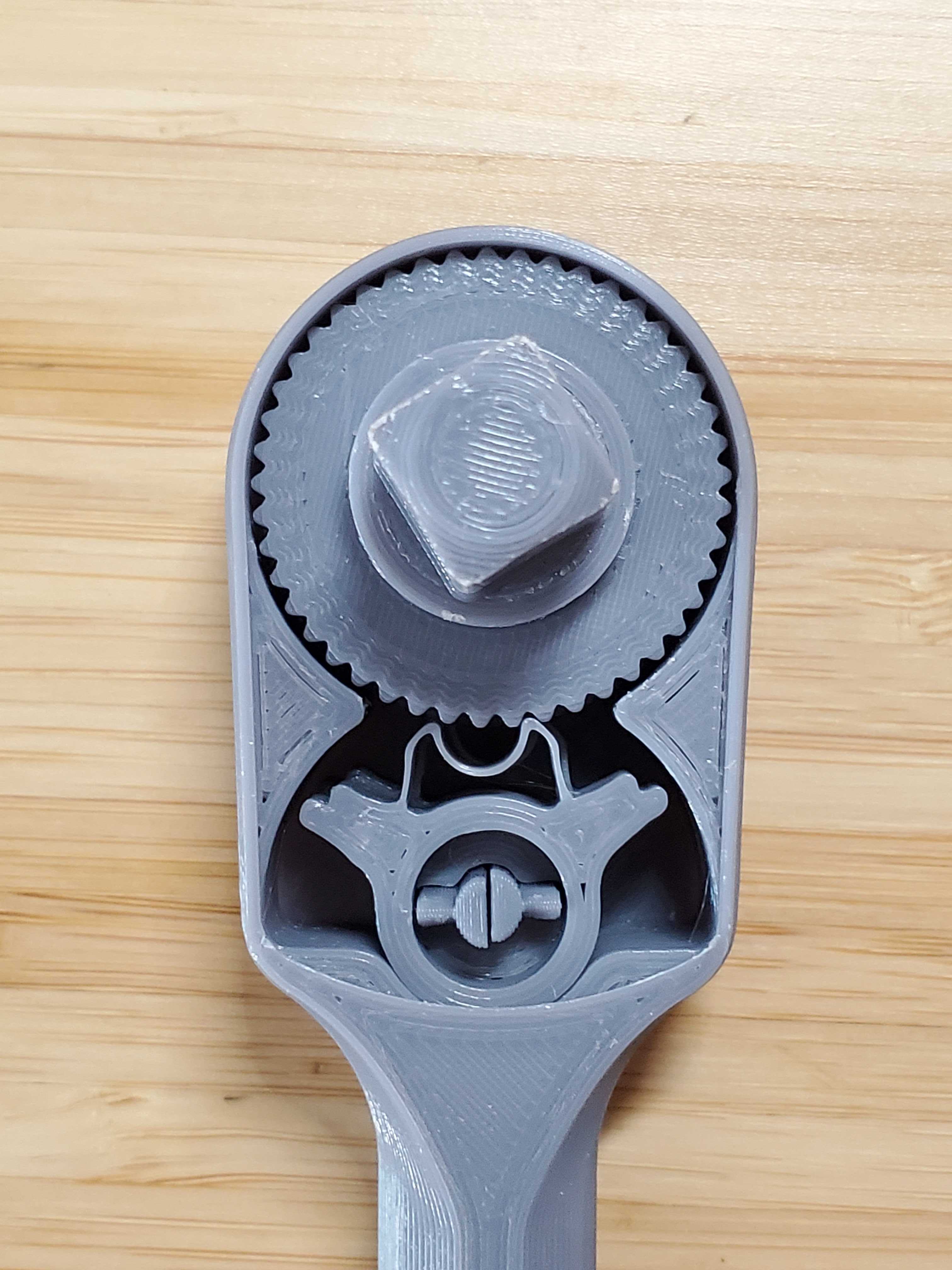 Self-Orienting Ratcheting Wrench With Push Button! por KrazyKoder22 ...