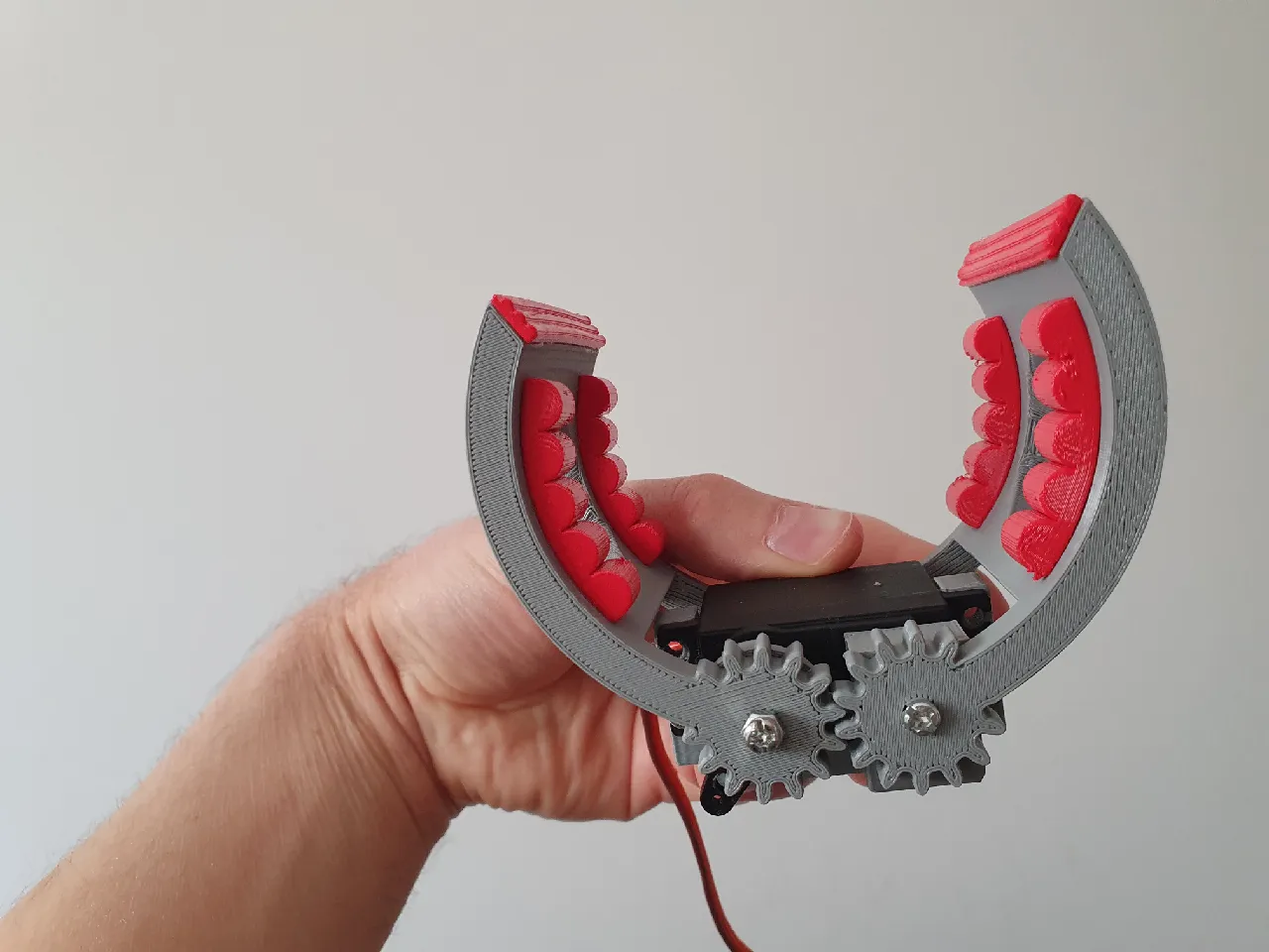 Robot Gripper by Lovro Jančić | Download free STL model | Printables.com