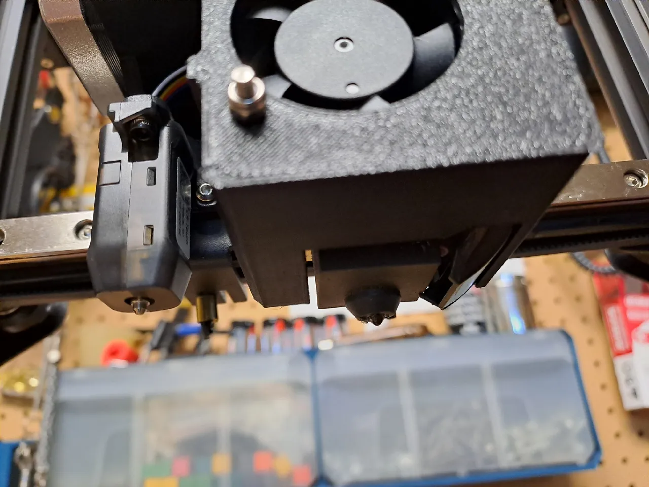 Ender3 V2 Simple Fan Shroud by jblakey | Download free STL model ...