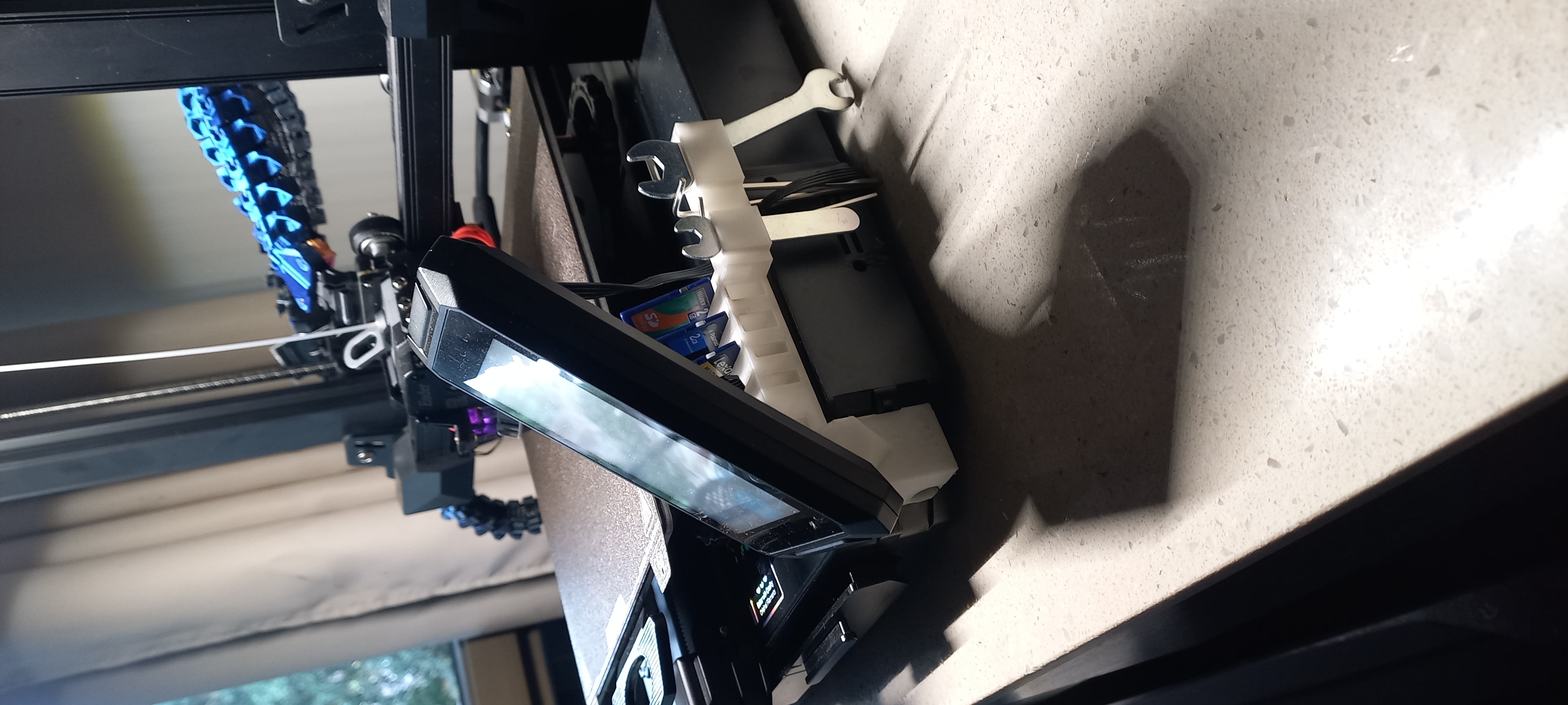 Ender 3 S1 pro compact screenmount and tool holder by luciano ...