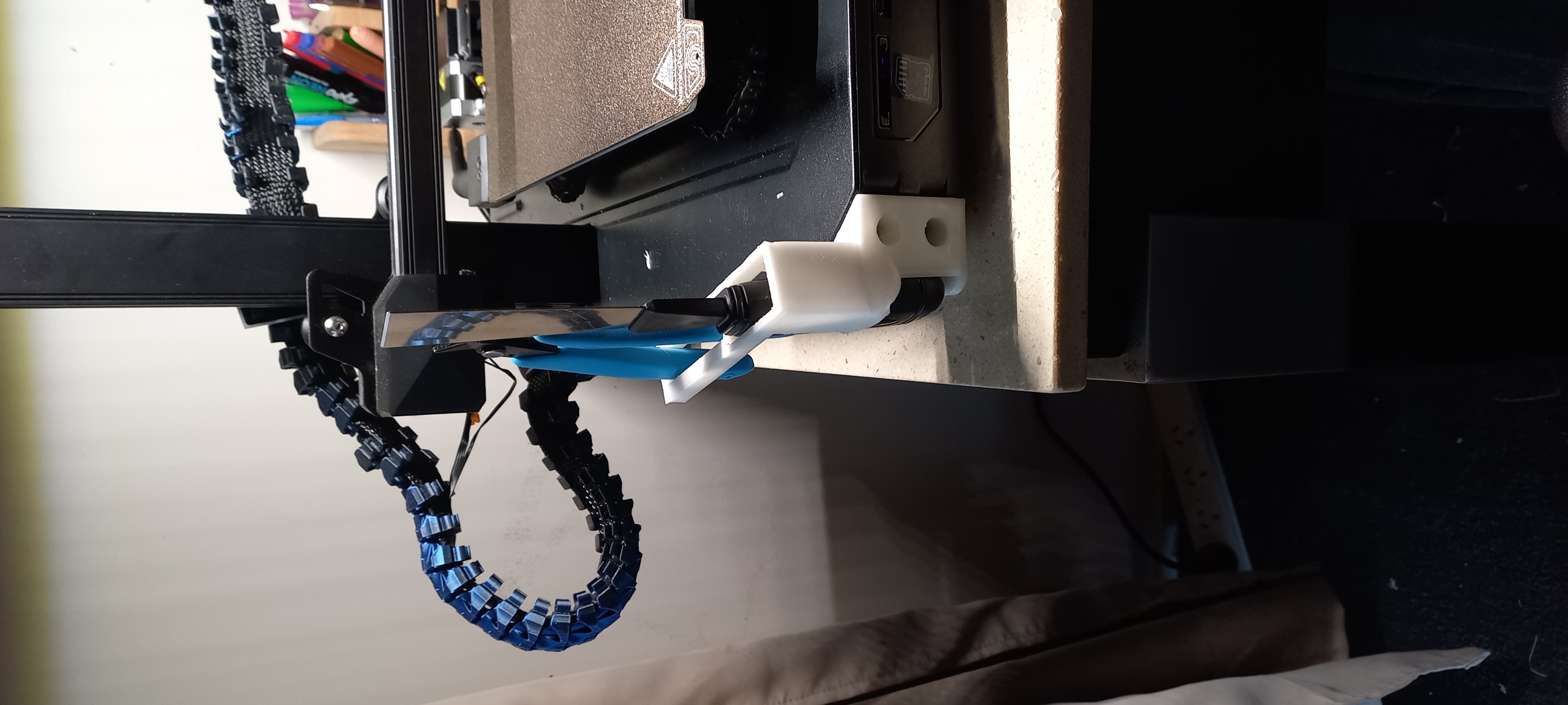 Ender 3 S1 pro compact screenmount and tool holder by luciano ...