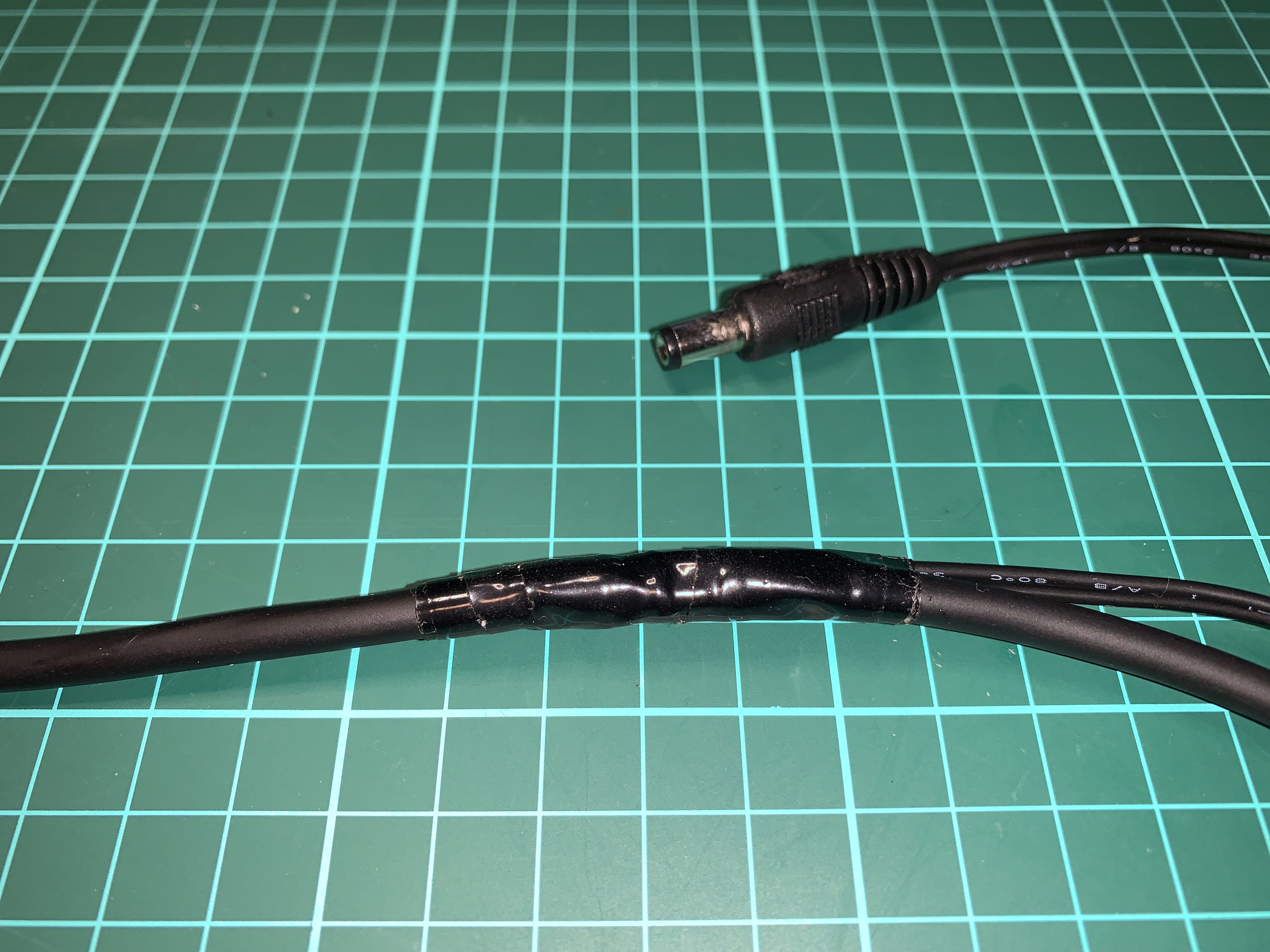 X1C Adjustable Lighting Unit Riser by Wiseone | Download free STL model ...