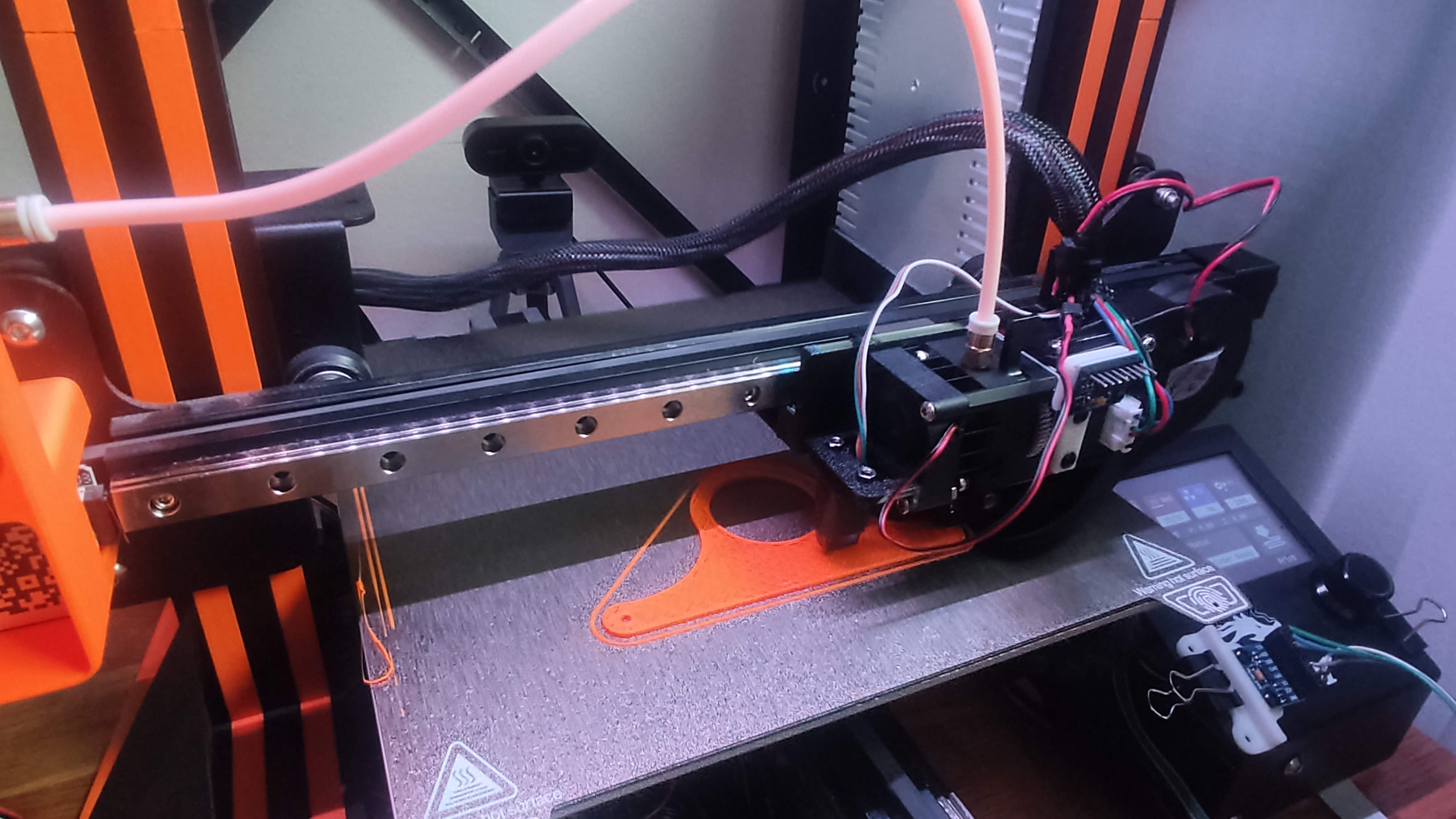 Ender 3 Linear Rail Mount for BIQU H2-15mm by lochej | Download free ...