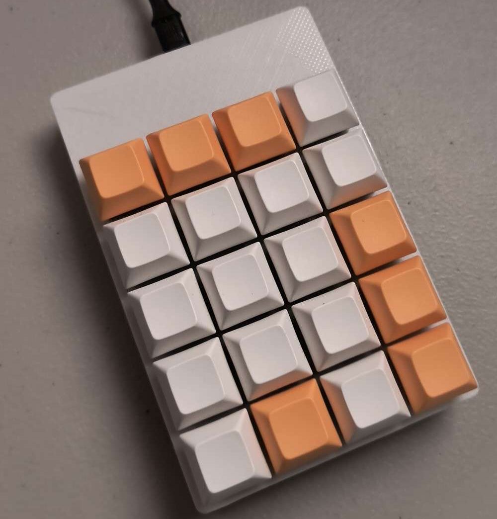 rp2040zero 4x5 macropad keypad by dreamersdoor | Download free STL ...