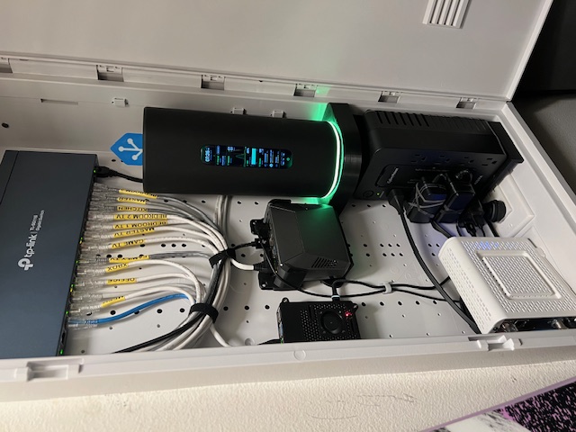 CyberPower ST425 UPS Shelf for Primex Media/Network Cabinet by Kelly ...