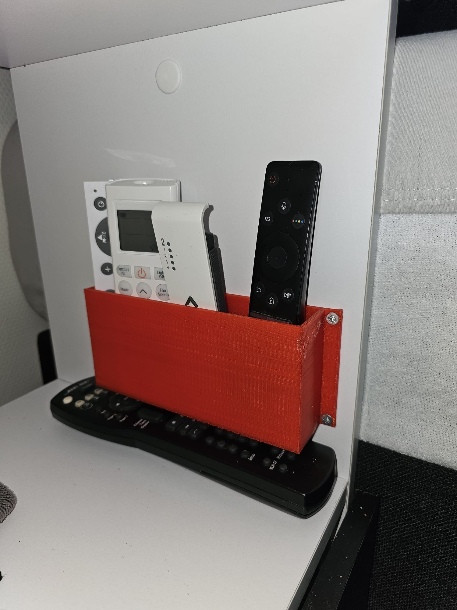 Remote holder by jjusttin.bl | Download free STL model | Printables.com