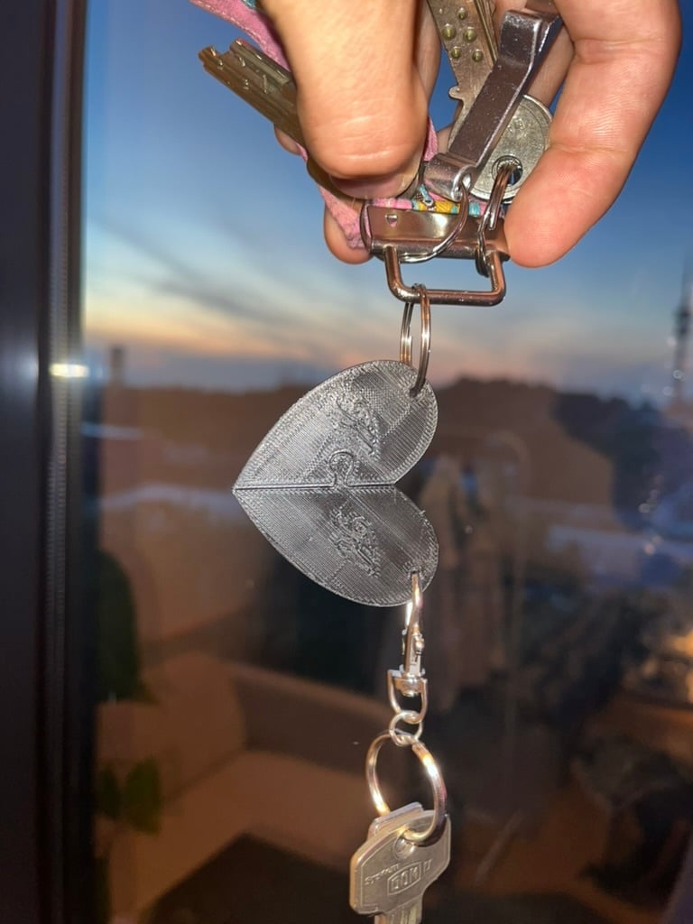 Heart puzzle keychain by finn boett | Download free STL model ...