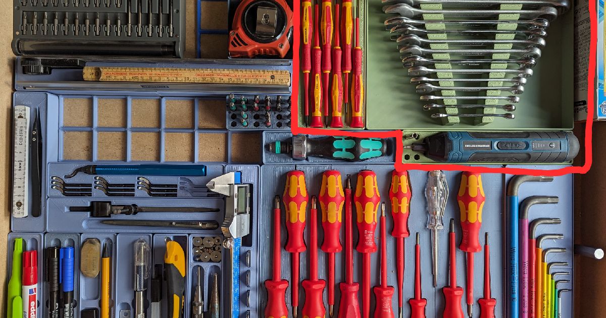 Gridfinity tool holder collection (2nd). Includes tray for wrenches ...