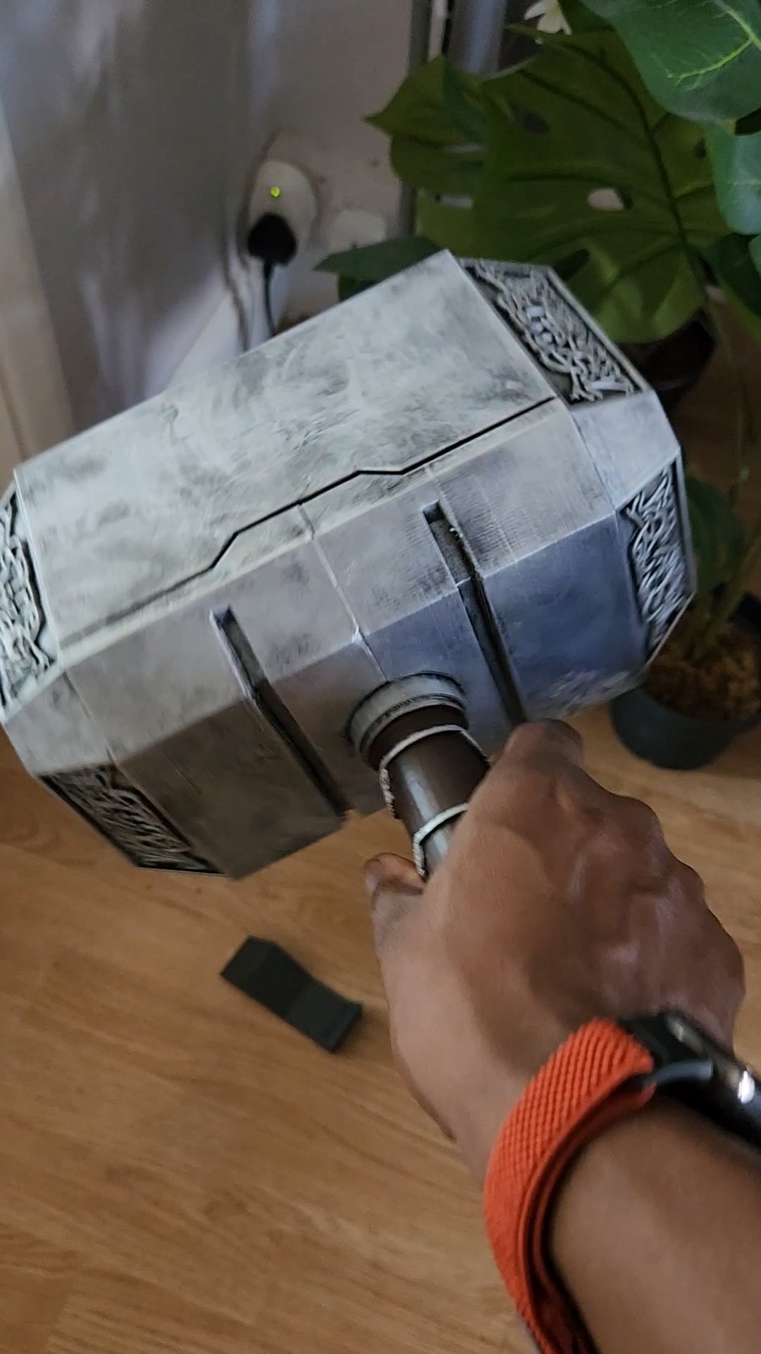 Thor's Hammer Mjolnir - Life-size Prop with wall mount by Vader ...