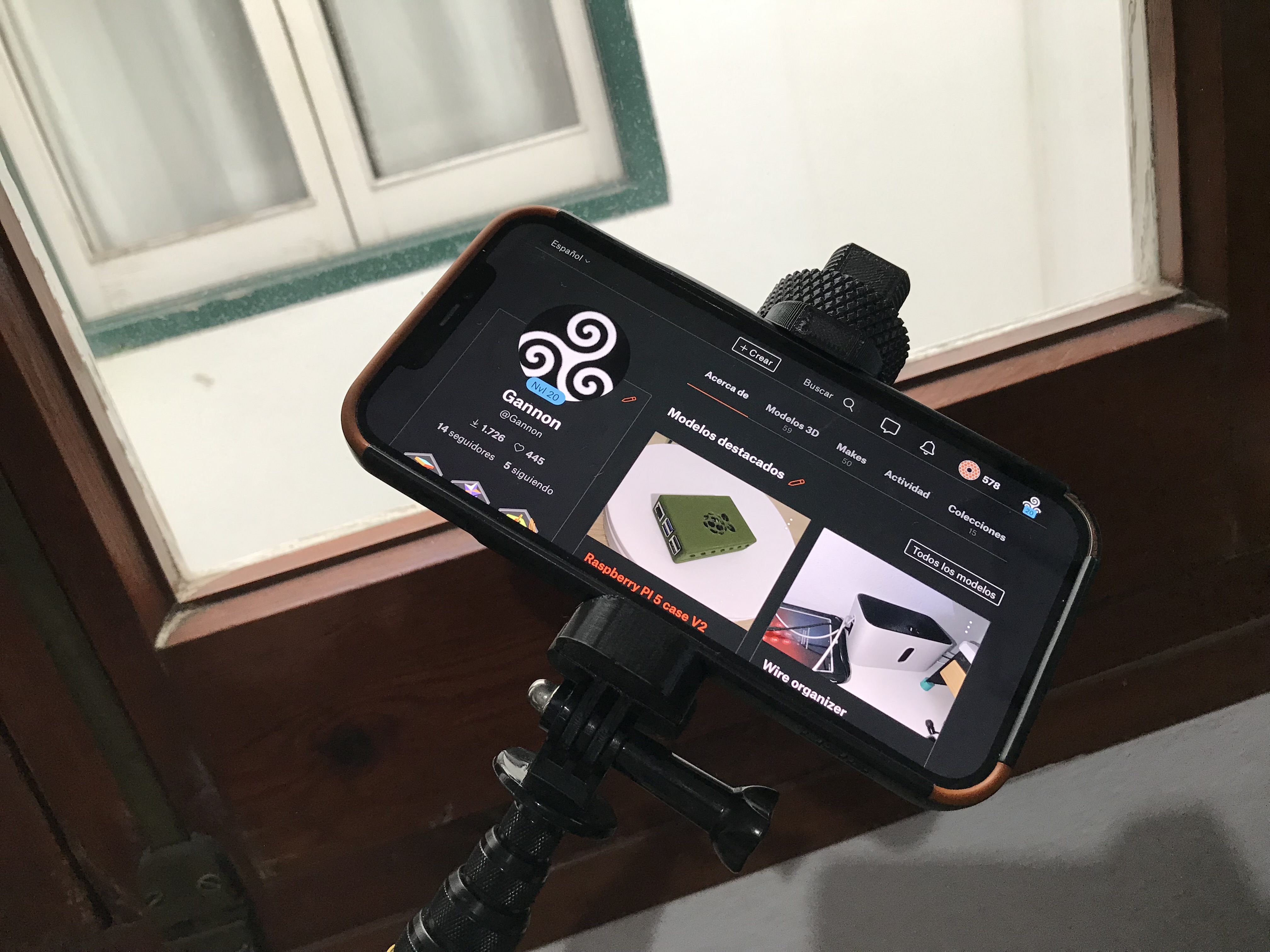 Cell phone clip with gopro anchor by Gannon | Download free STL model ...