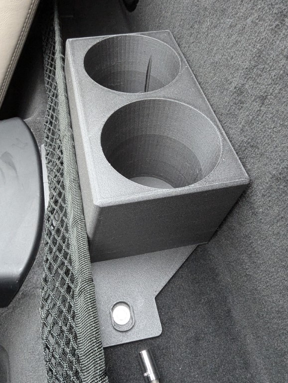 BMW Z4 (E89) double bottle holder for Yeti 12 / 18oz bottles by Nathan ...