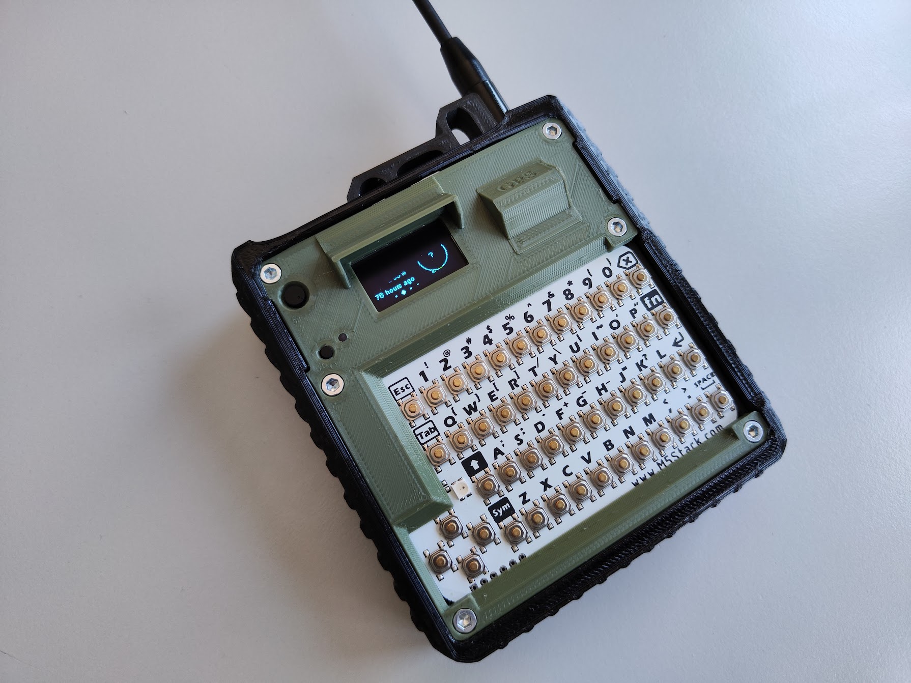 Meshtastic HeltecV3 Hel-Txt "RUGGED" por LWC | Descargar modelo STL ...