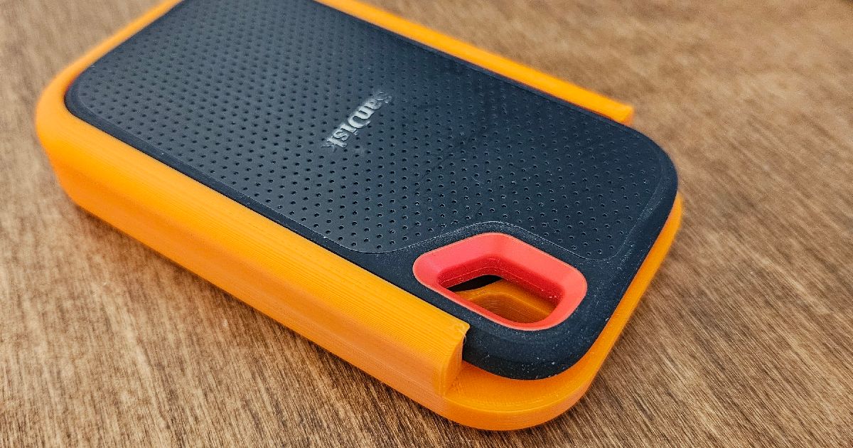 SanDisk Extreme Portable SSD (SDSSDE60) Compact Case by EMN | Download ...