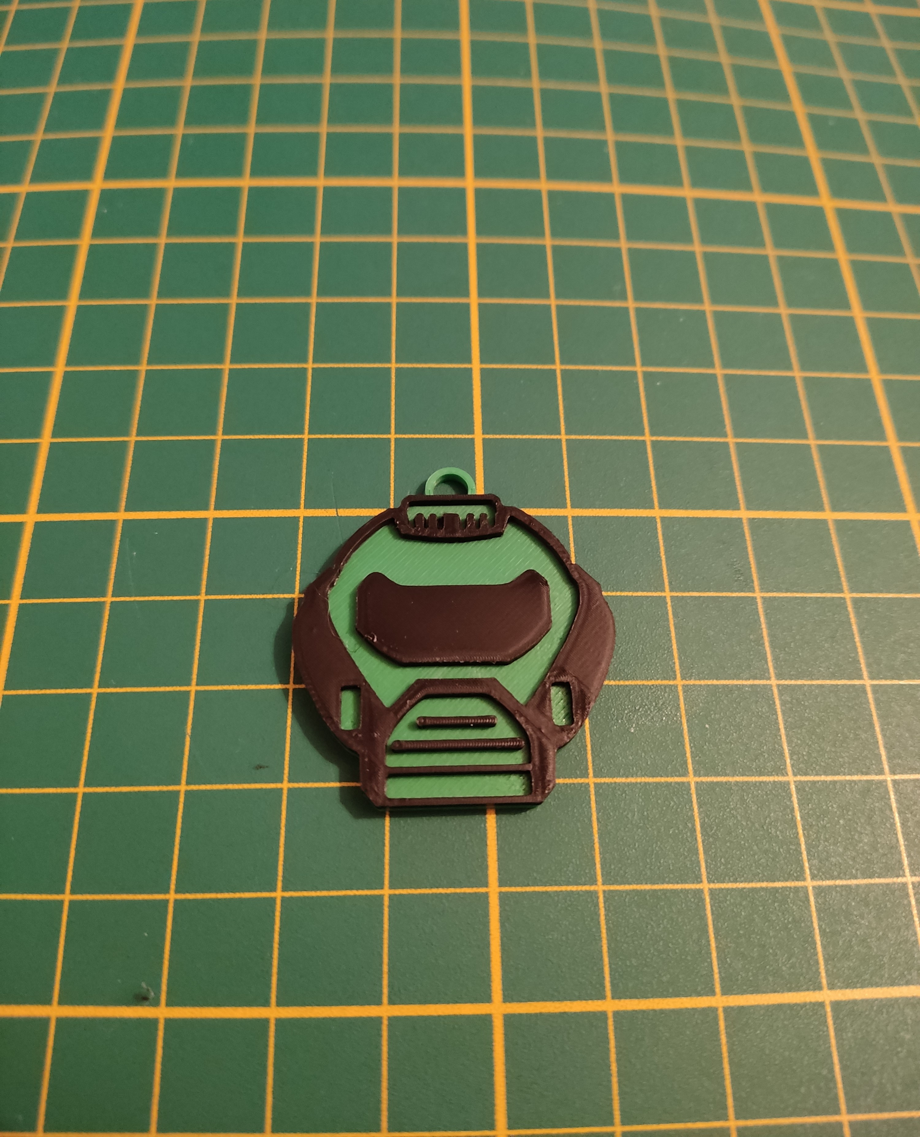 Doom keychain (Helmet) by LinvuS | Download free STL model | Printables.com