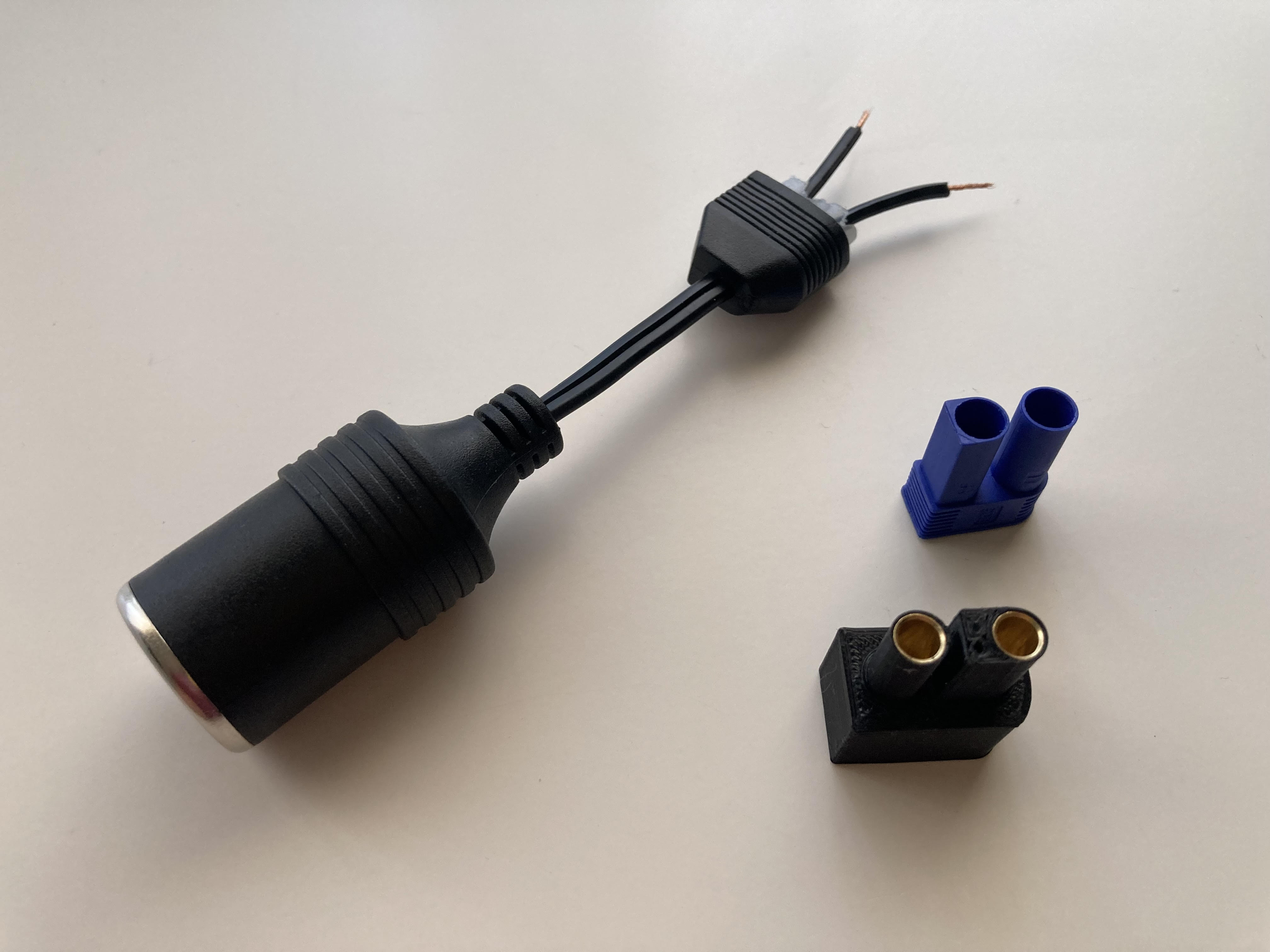 Connector for VTOMAN jump starter Conector para arrancador de baterías ...
