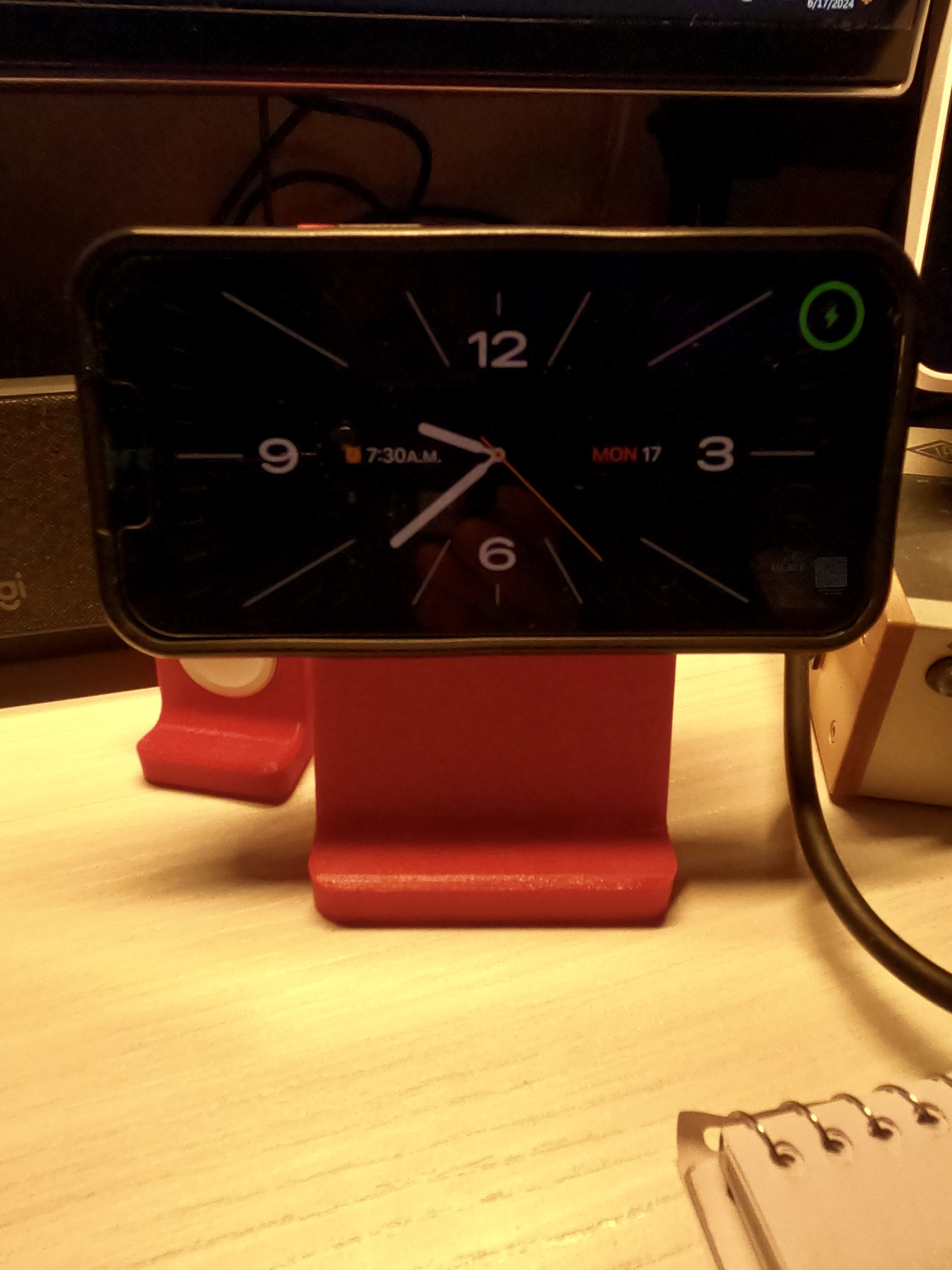 Belkin MagSafe wireless charger stand by YVR3DPrints | Download free ...