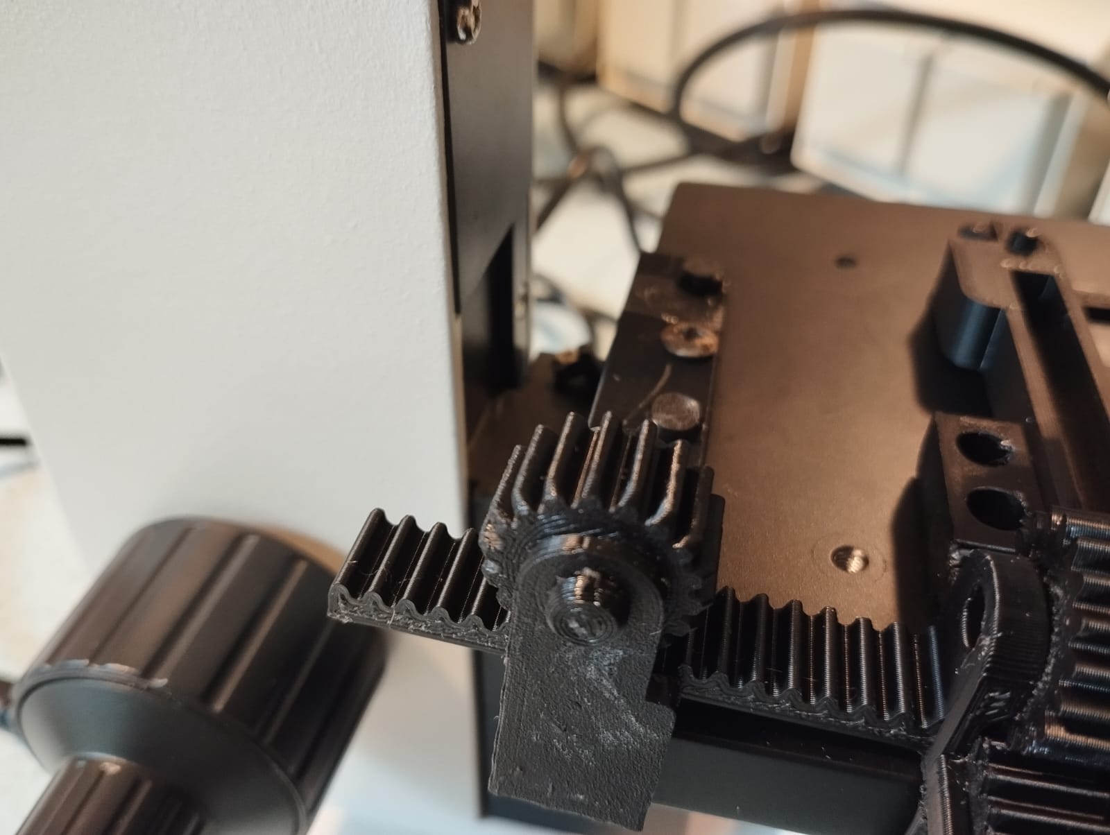 Standard microscopy table by Etienne23 | Download free STL model ...