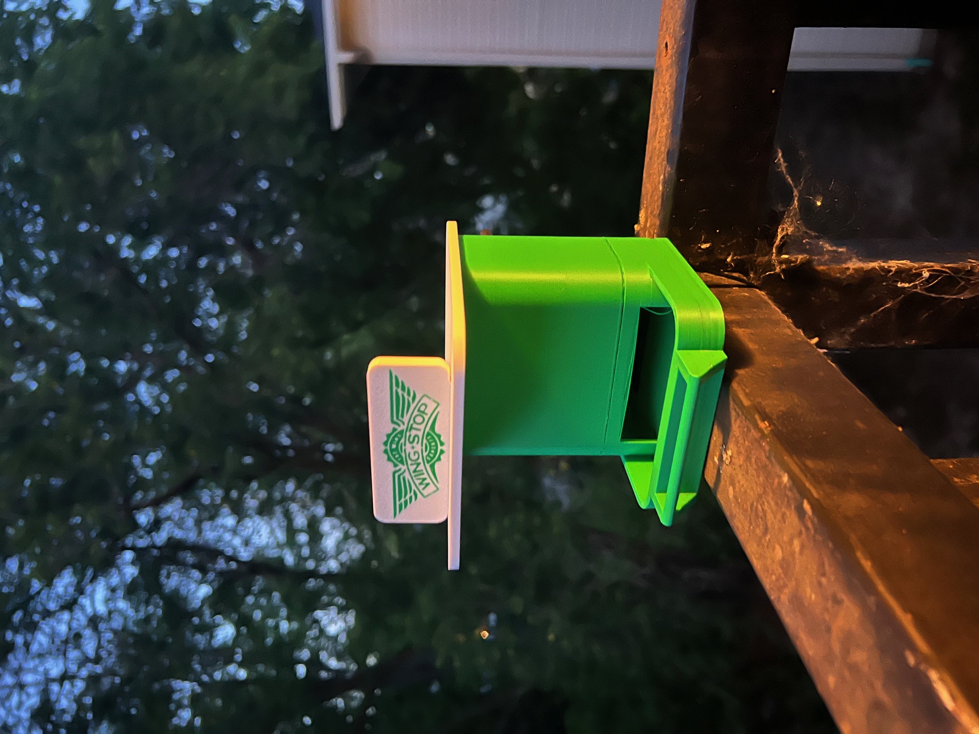 Wingstop Bird Feeder by Landon Makes | Download free STL model ...