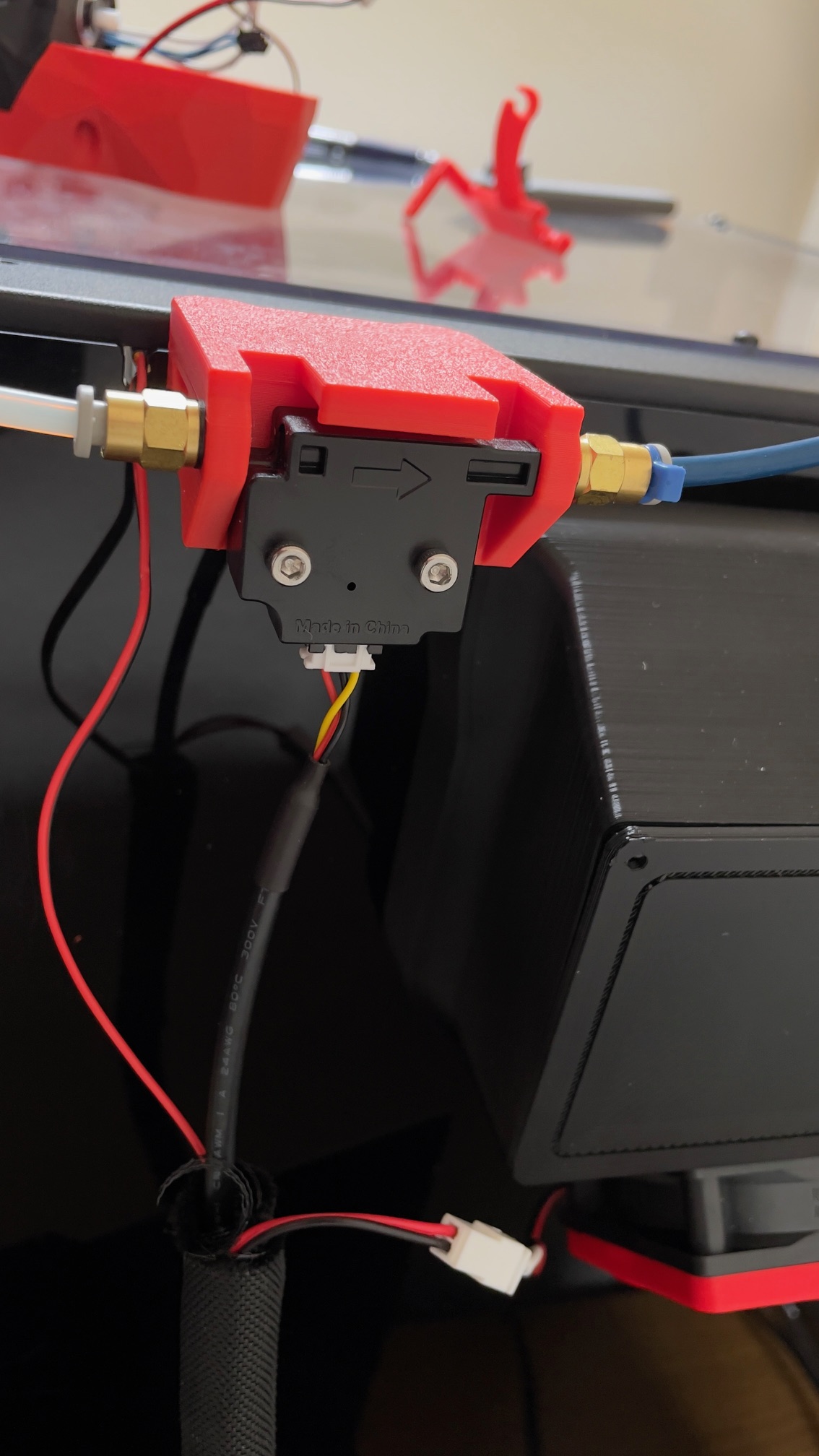 Troodon 2.0 Filament Sensor Bracket Remix by Merdoc | Download free STL ...