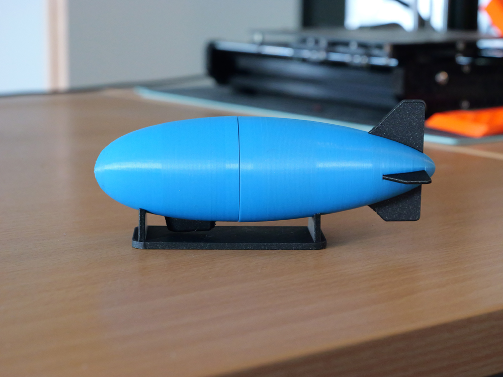 Toy Zeppelin / Dirigible / Airship / Dropship by MAKERTEAM® | Download ...