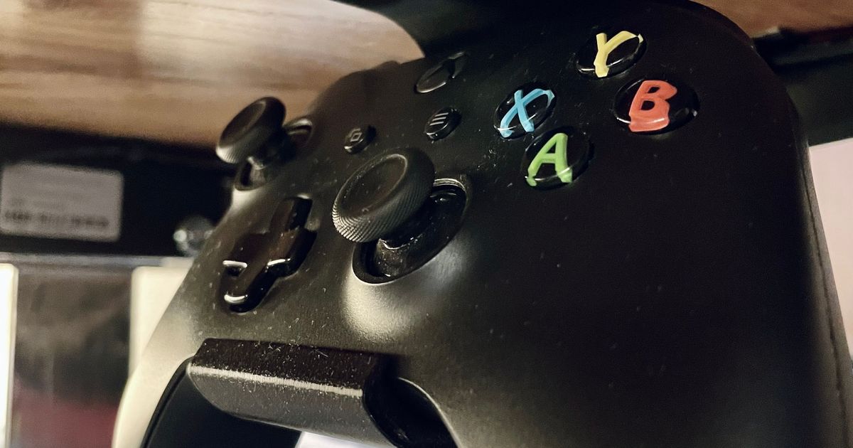 Wireless Controller Hook for Xbox / PS4 / Nintendo Switch Pro by pixelwave | Download free STL ...