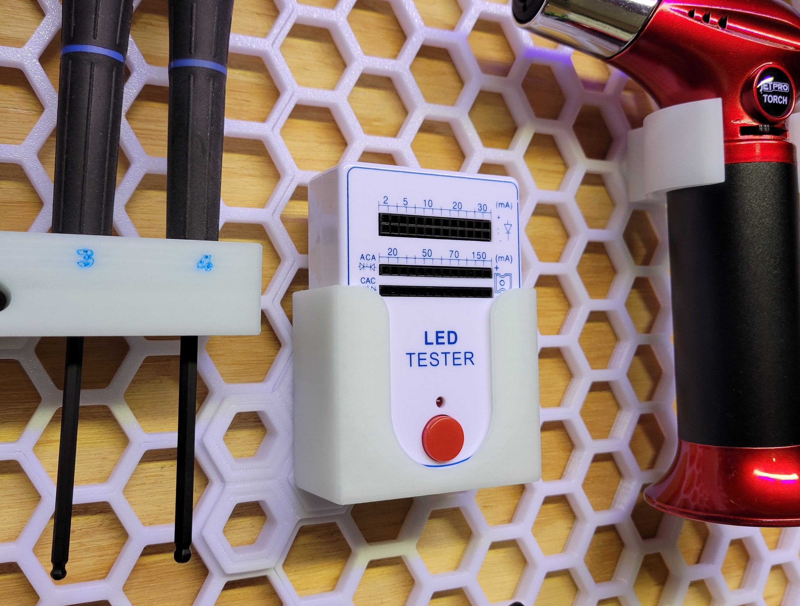 HSW New LED Tester Holder by Phil Caruso | Download free STL model ...