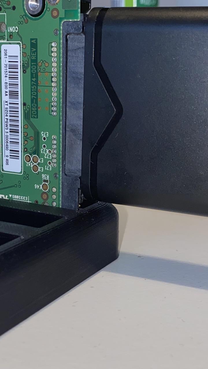 Hard disk 2.5" Holder 4 Places von Martin | Kostenloses STL-Modell ...