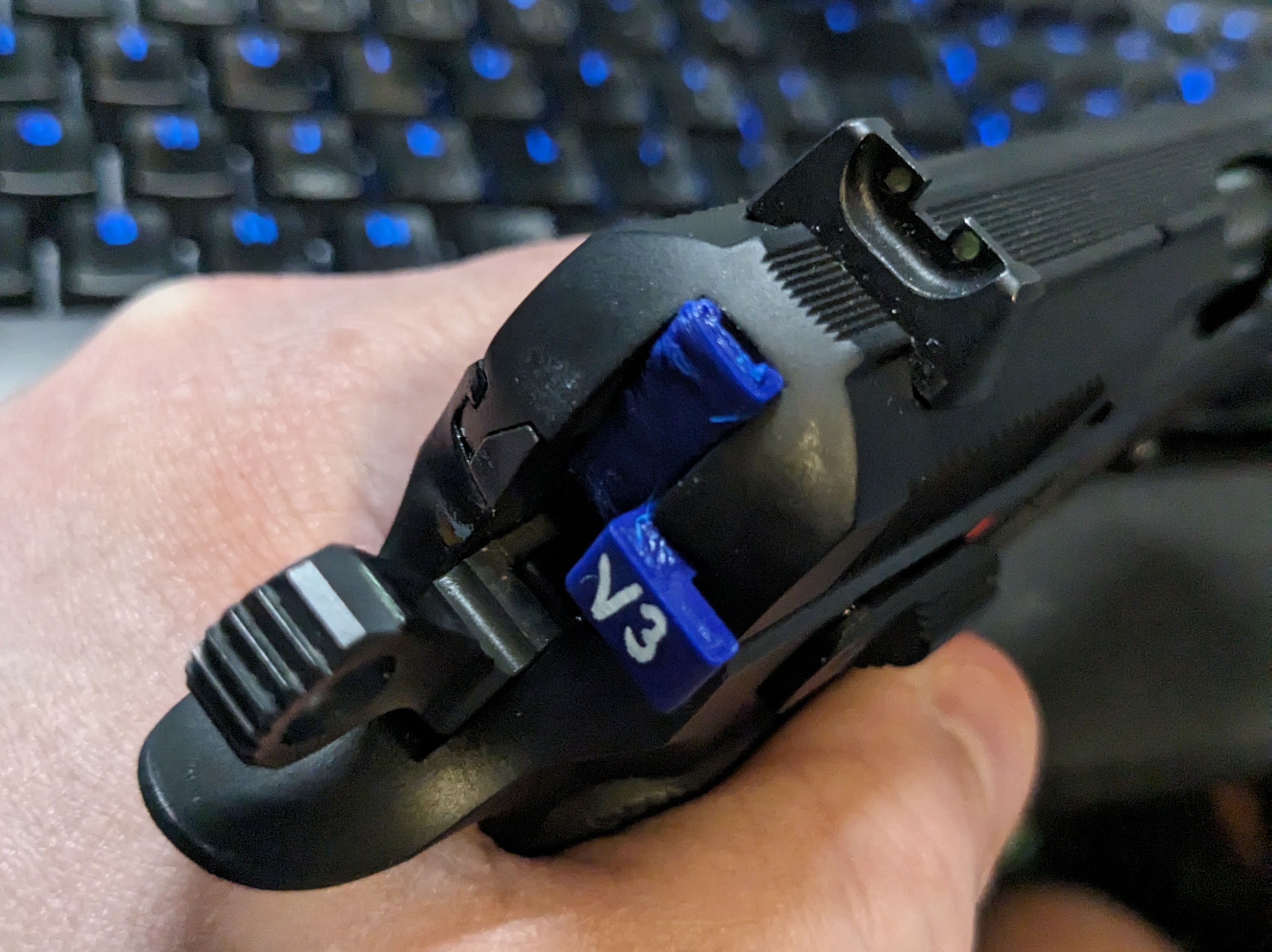 CZ 75 SP-01 dry fire hammer block par Tim B | Téléchargez gratuitement ...