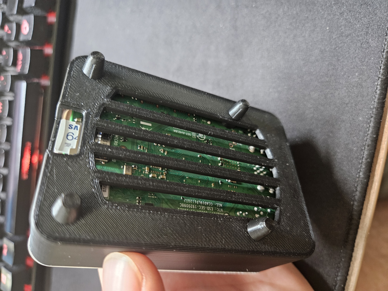 Legs for case by Shullin | Download free STL model | Printables.com