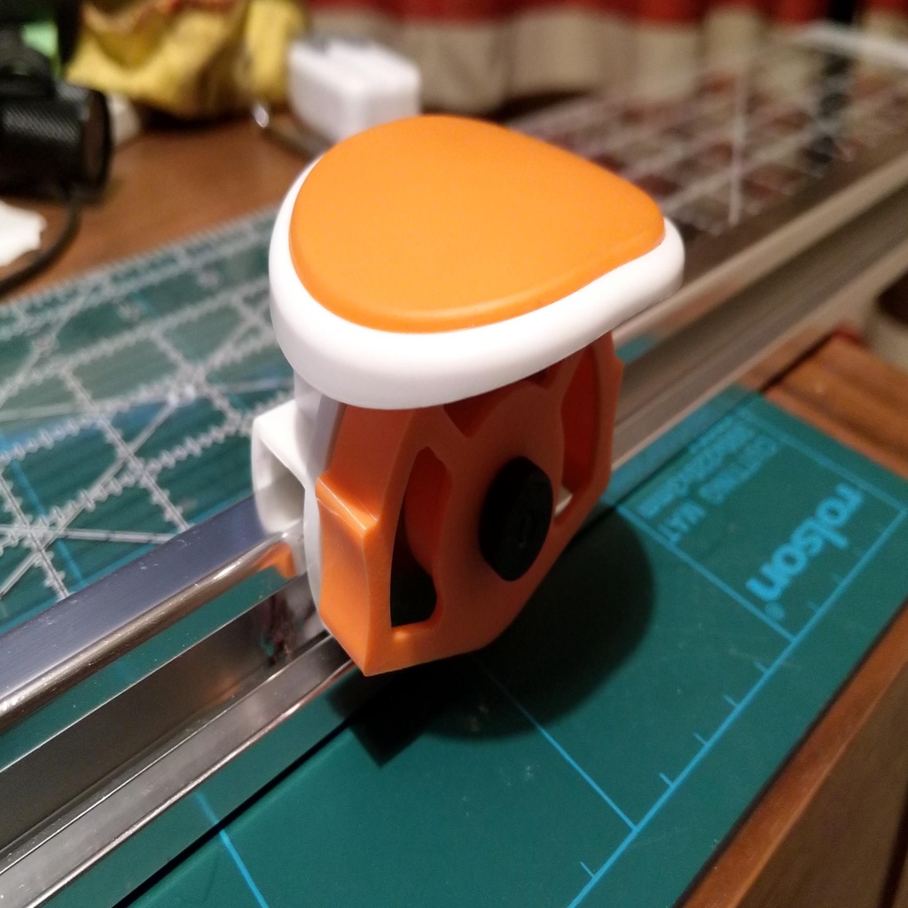 Magnetic Blade Guard for Fiskars Rotary Cutter Ruler by ali1234 ...