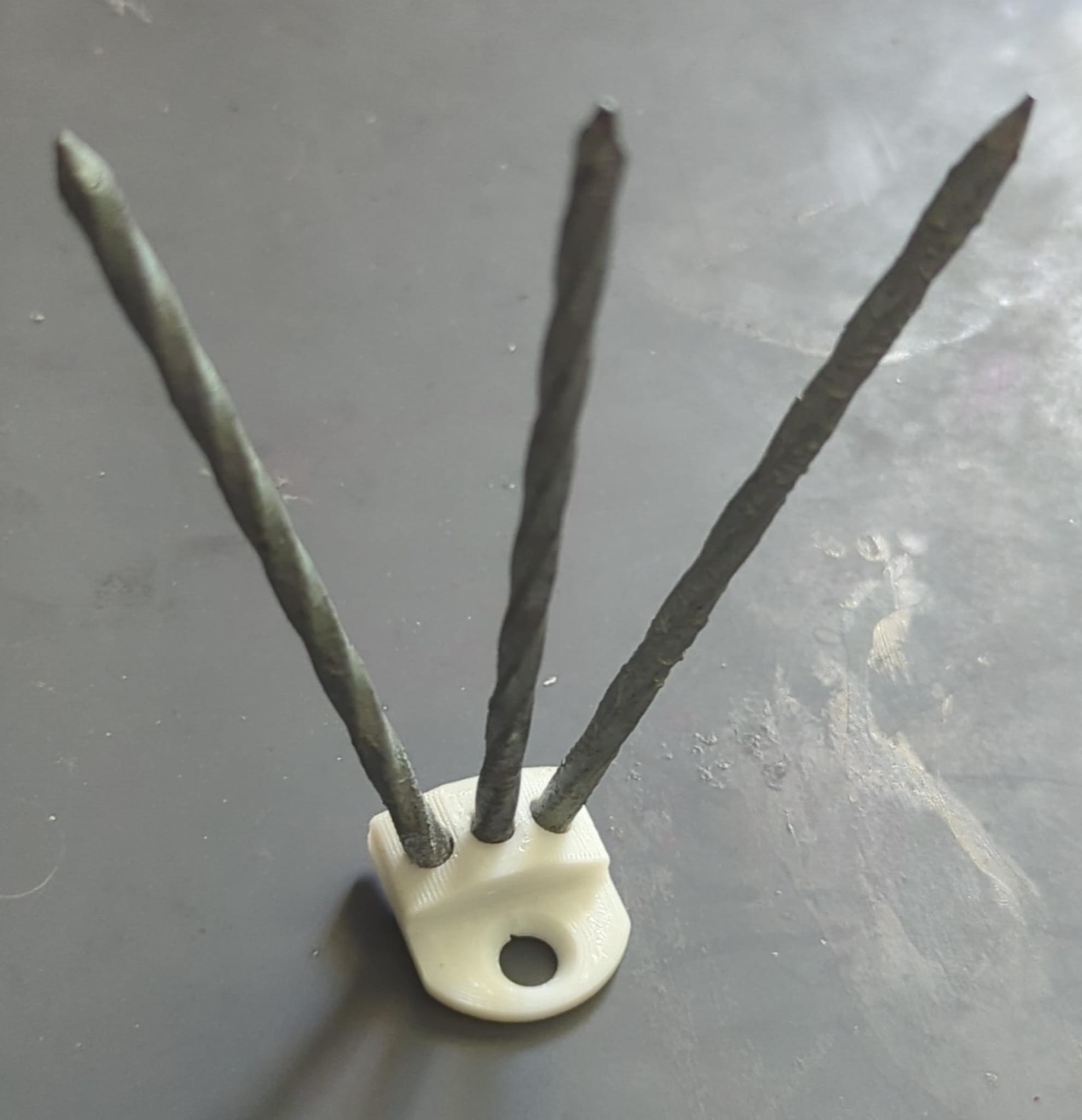 Bird Spike by Kubushiya | Download free STL model | Printables.com