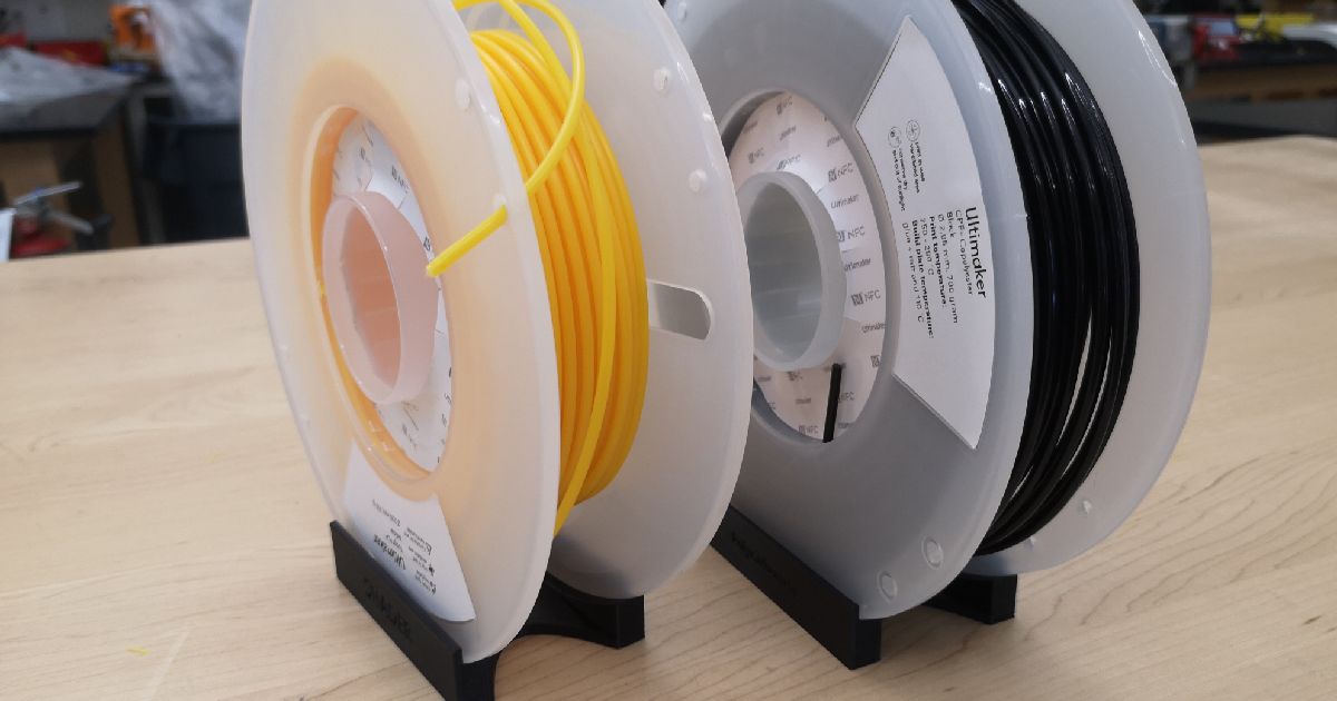 Spool holder and drying aid by Serge Nader | Download free STL model ...